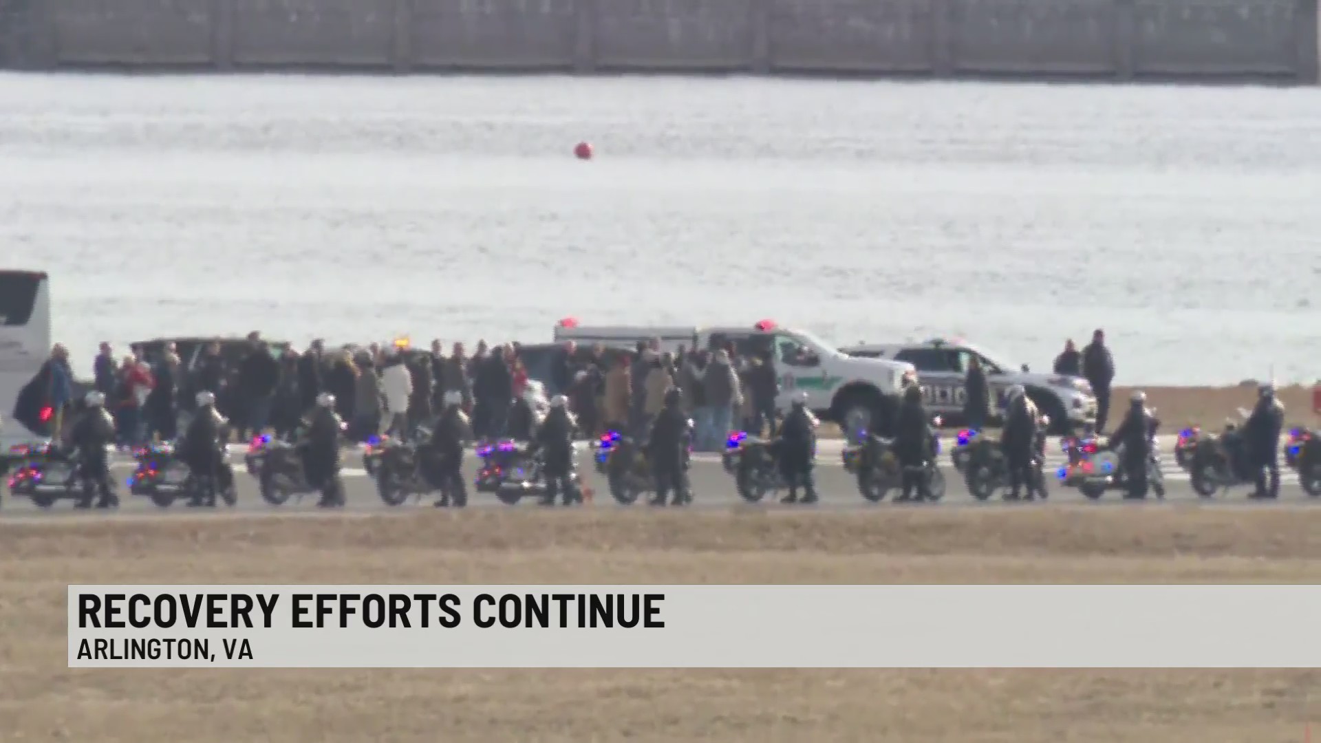 Families visit crash site days after the deadliest US air disaster ...