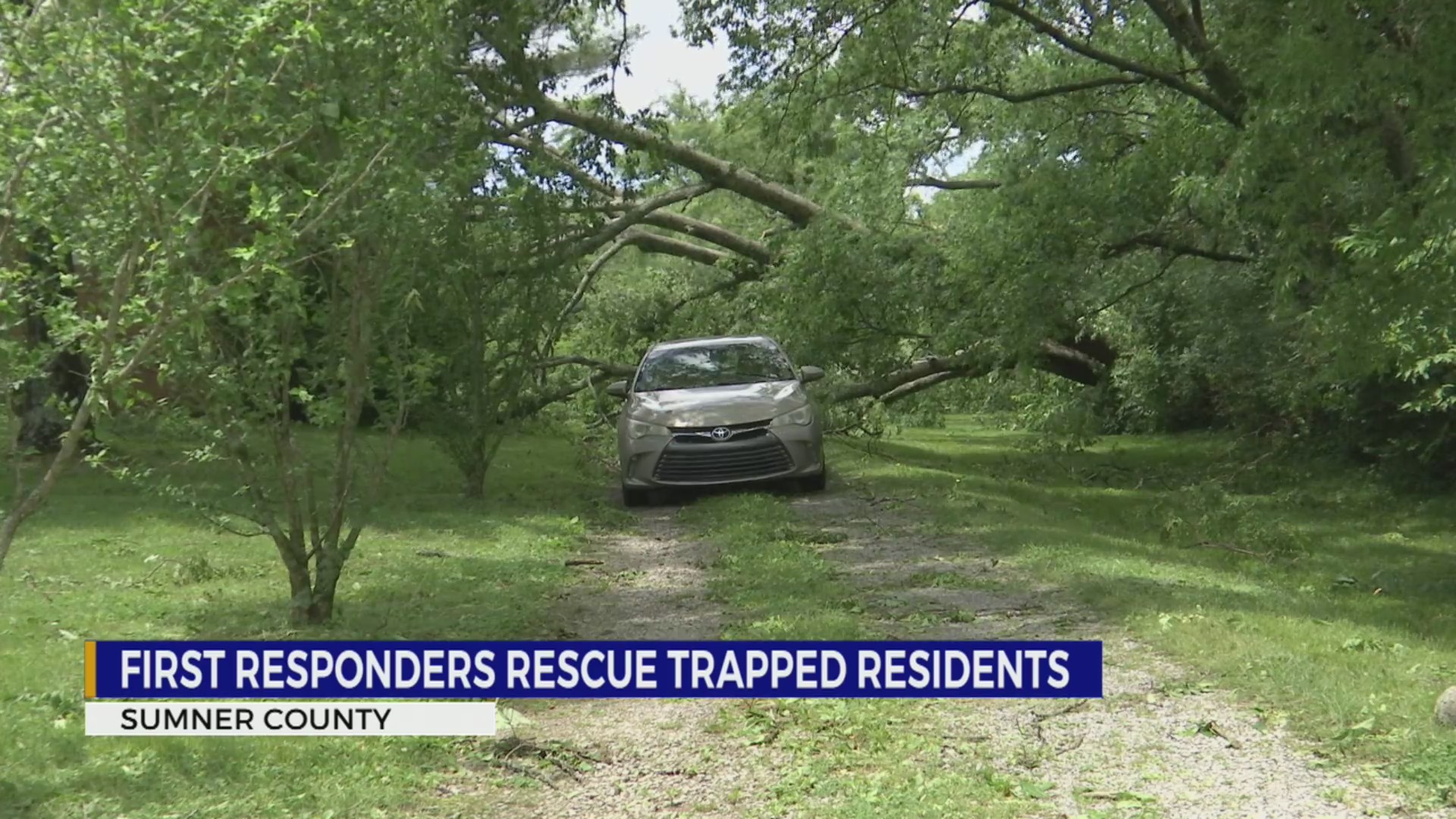 Sumner County first responders rescue trapped residents – WKRN News 2