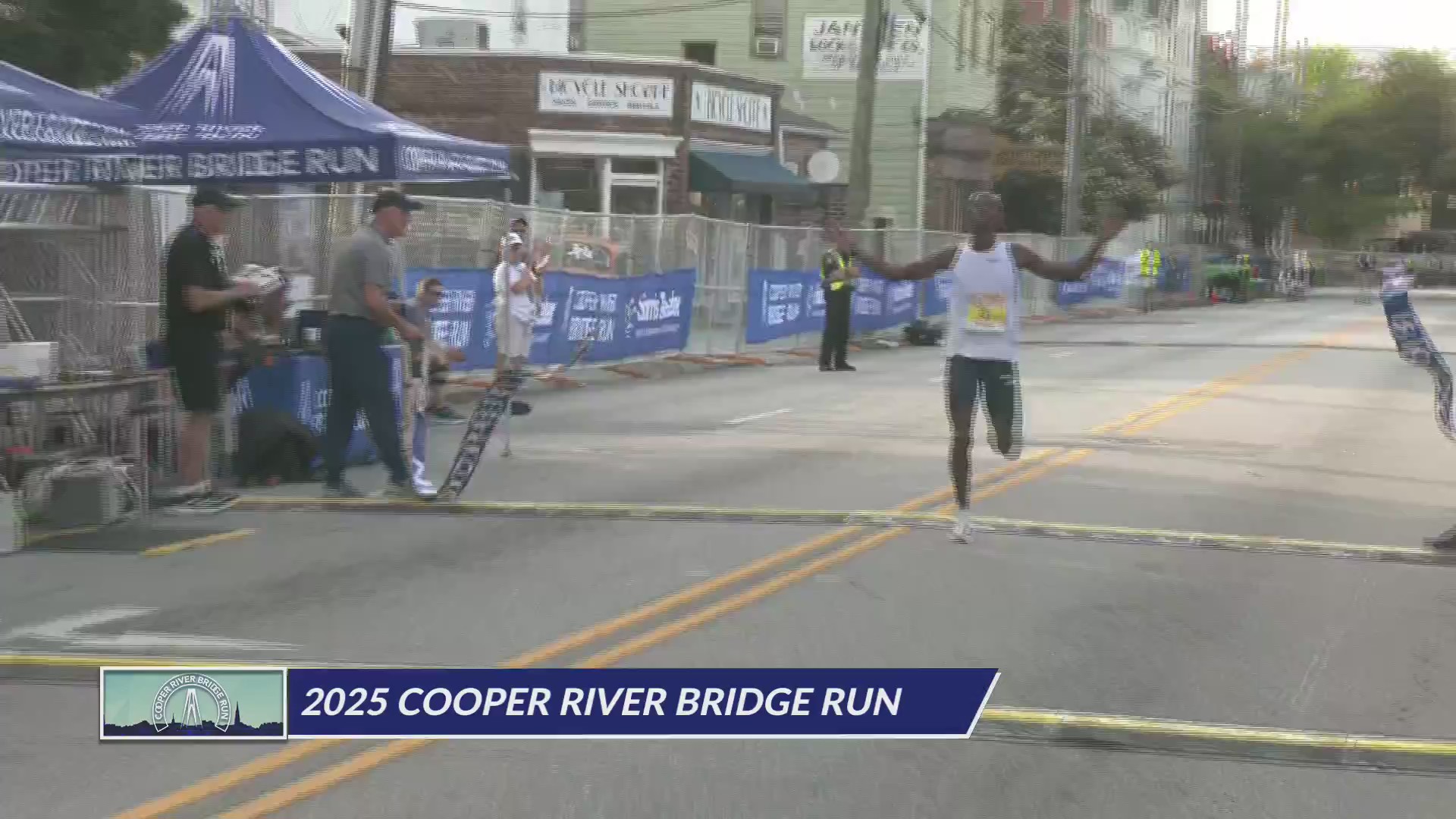Male elite runner Peter Njeru wins 48th annual Cooper River Bridge Run ...