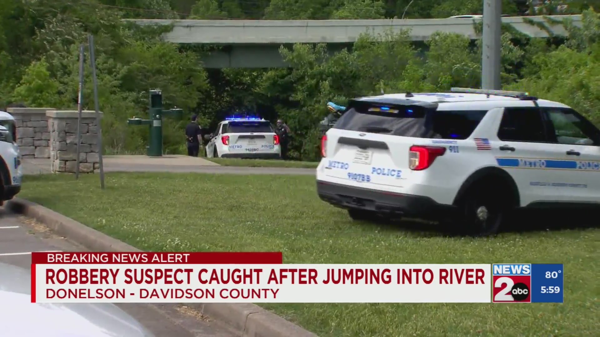 Donelson armed robbery suspect caught after jumping into Stones River ...