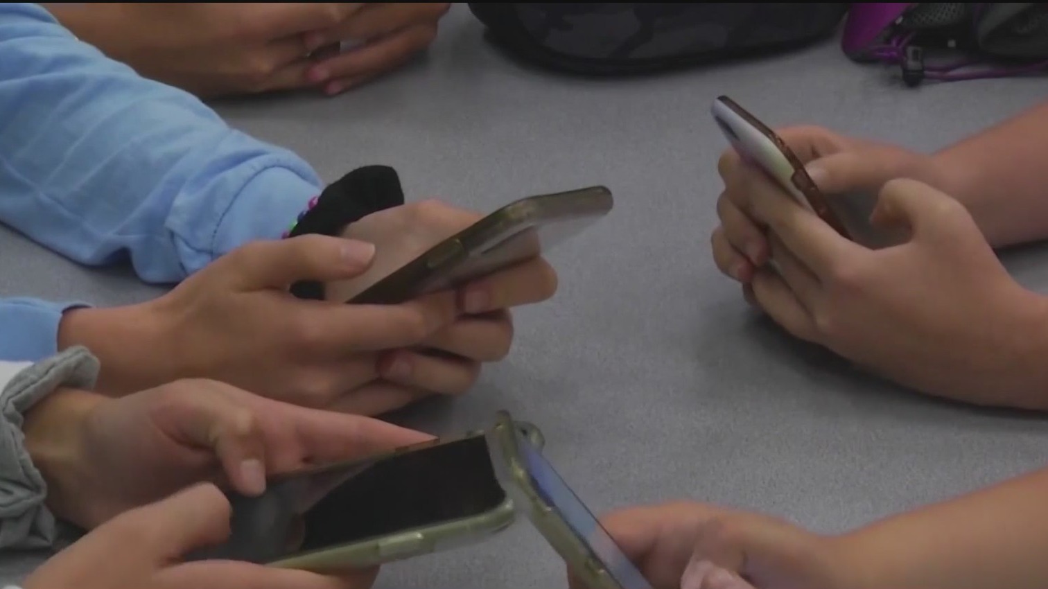 NYC schools open with cellphones banned, and some worries – PIX11