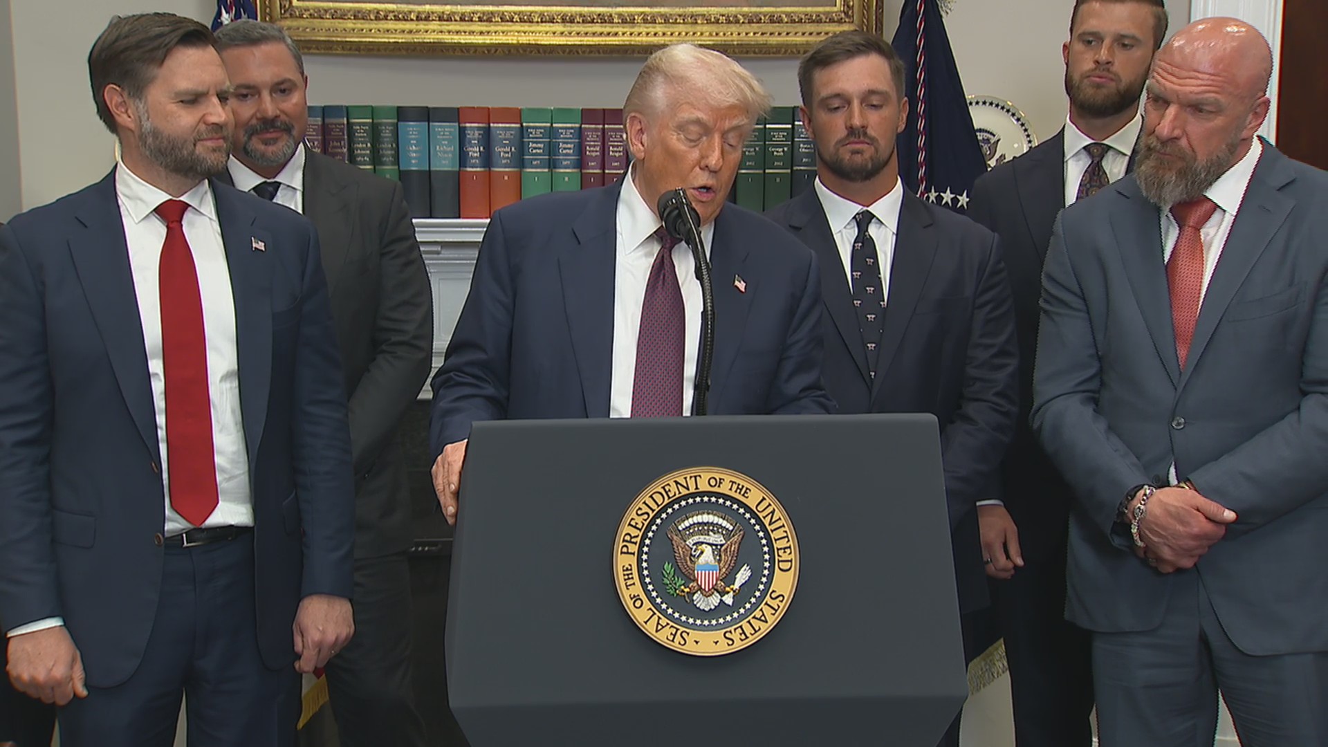 President Trump discusses executive order on President’s Council on ...