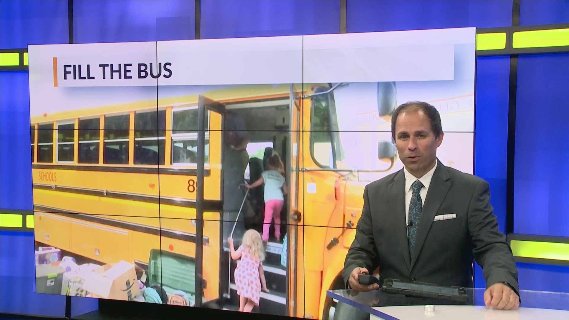 Fill The Bus with school supplies at Corbett Field – KX NEWS