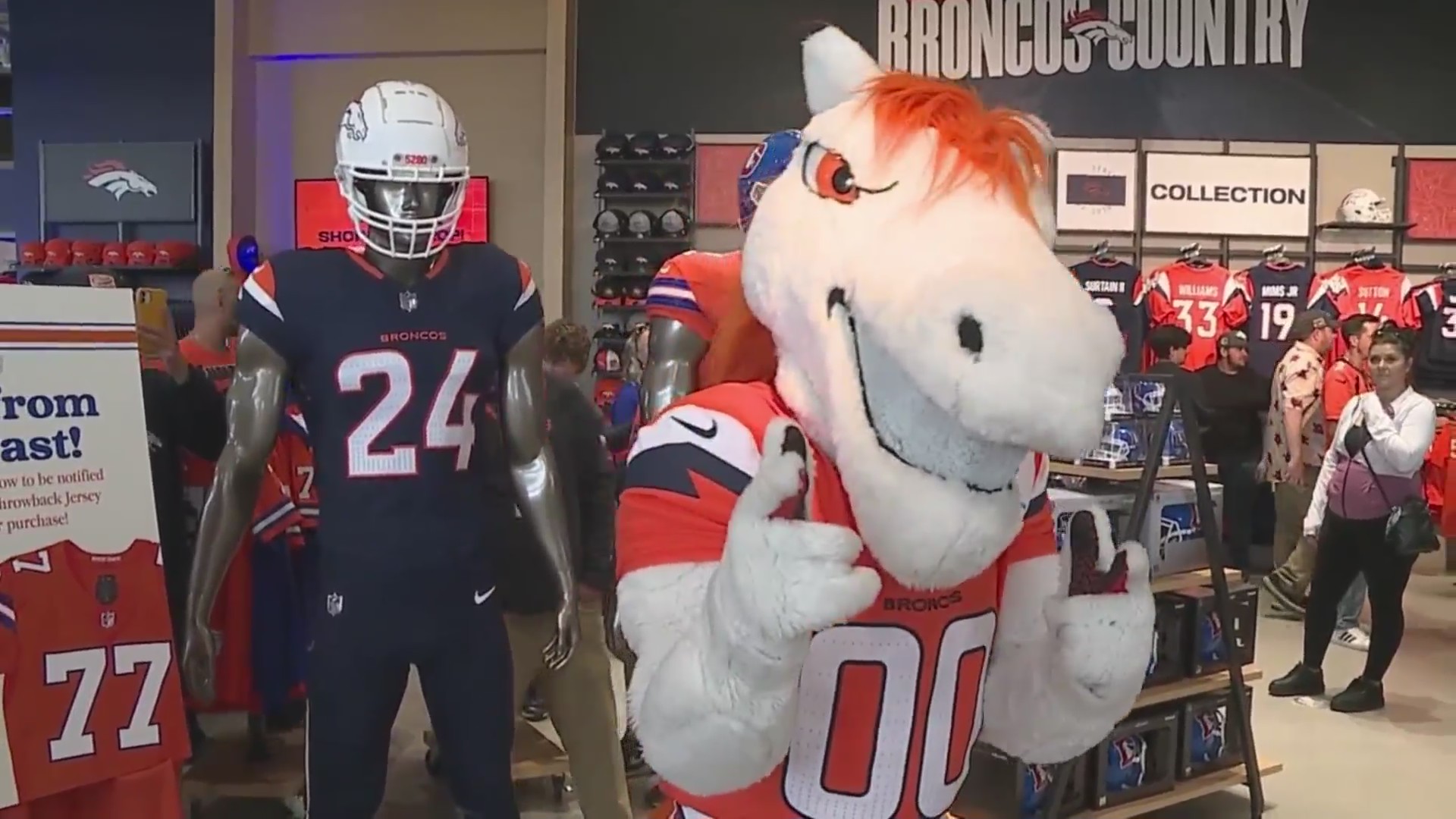 Broncos fans celebrate new uniforms at Empower Field – FOX31 Denver