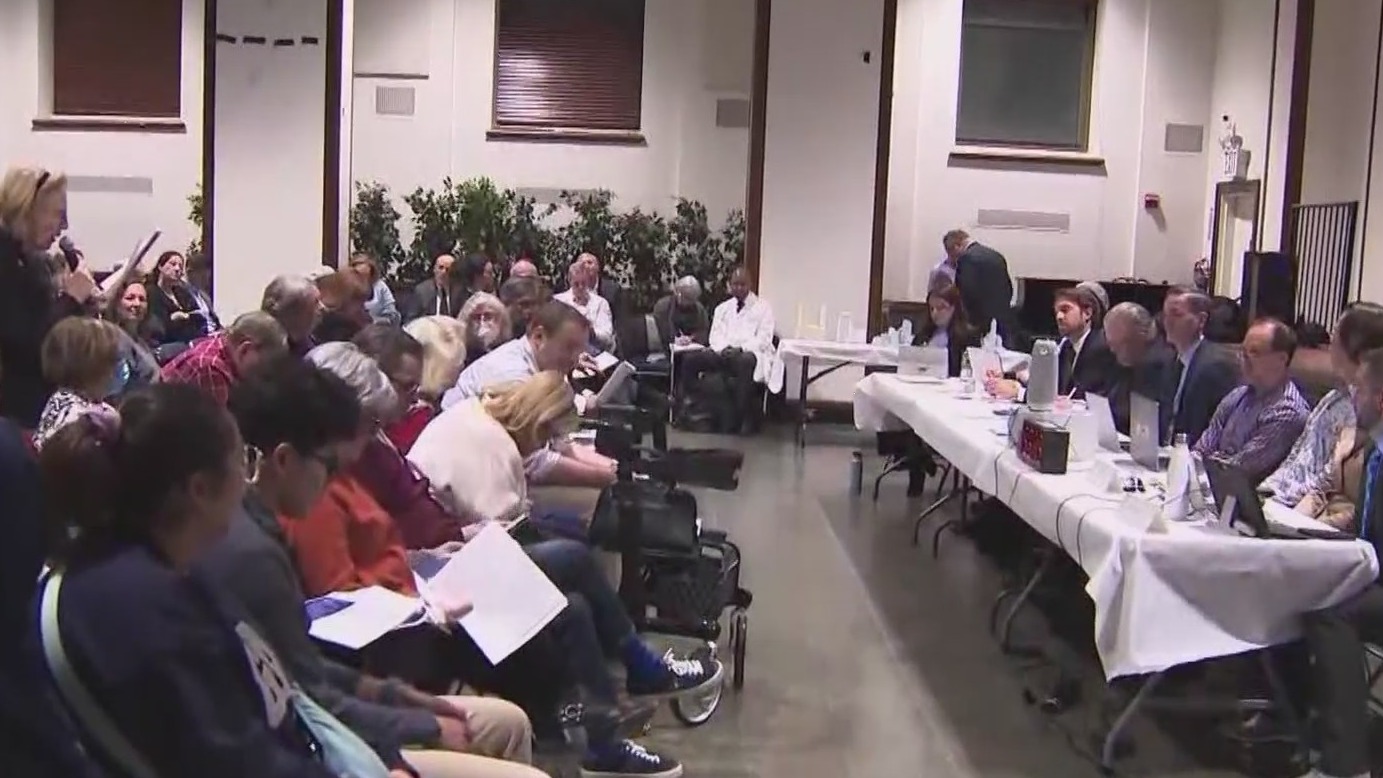 Neighbors opposing Lenox Hill Hospital expansion to protest at City ...