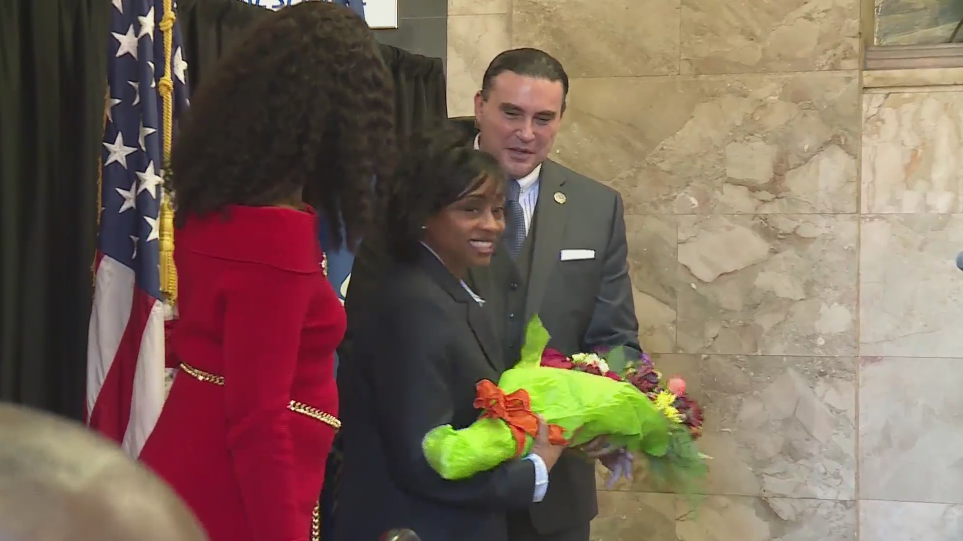 St. Louis welcomes its first African-American female postmaster – FOX 2