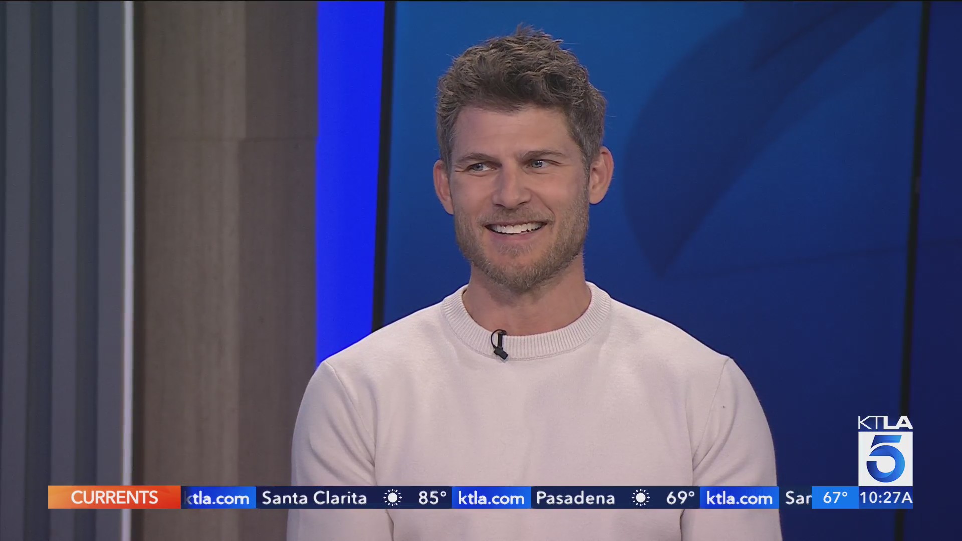 Travis Van Winkle shares what it is like to work with Arnold ...