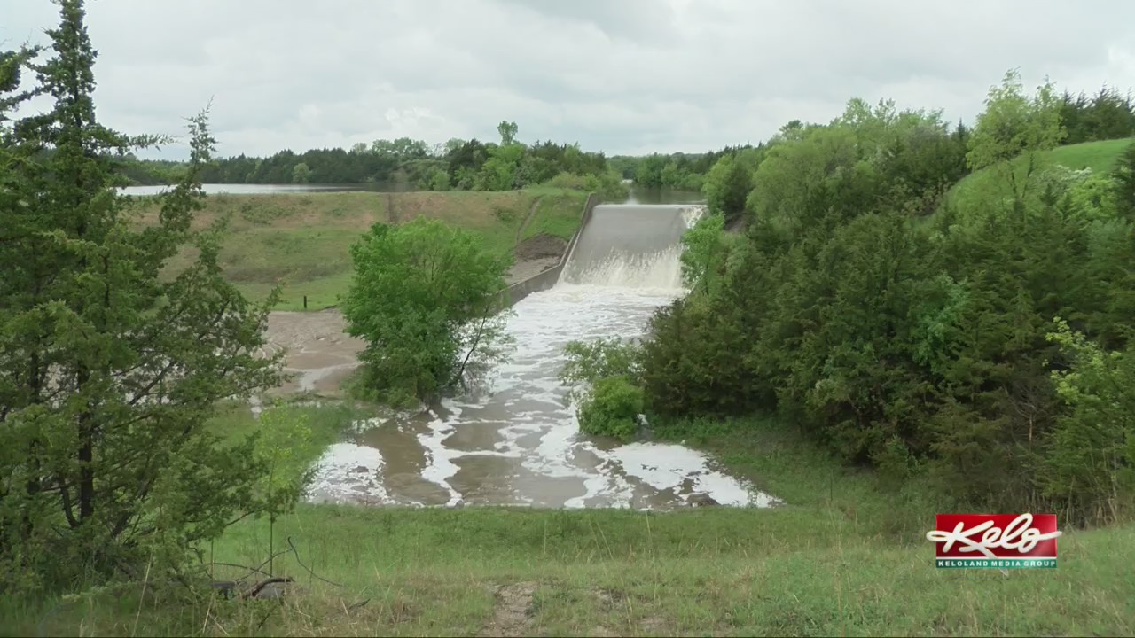 Spillway replacement at Lake Alvin remains on schedule – KELOLAND.com