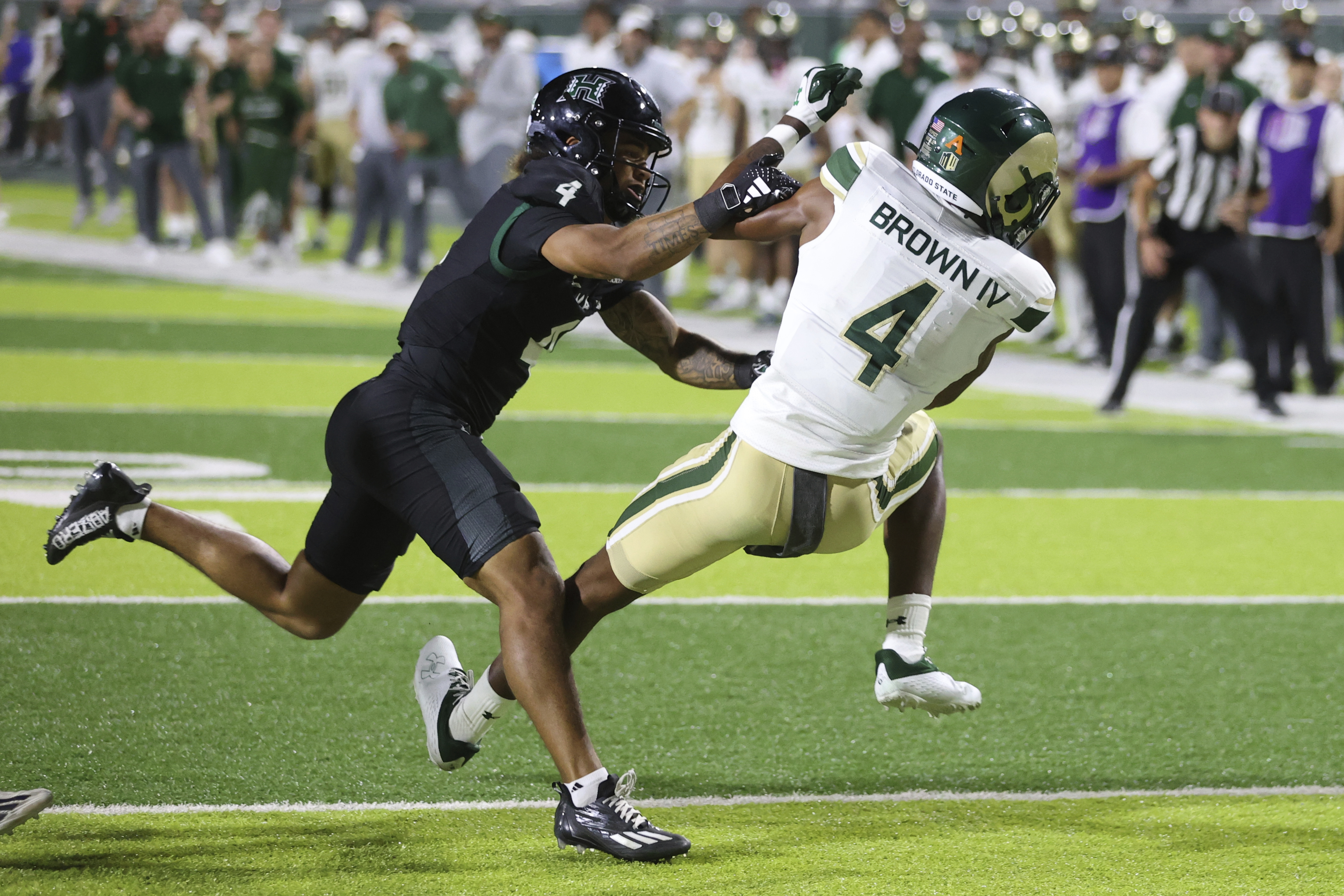 For UH athletics, the transfer portal door swings both ways – KHON2
