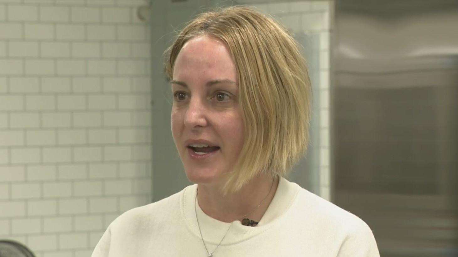 Food Network contestant hosts watch party at food pantry – FOX 4 Kansas ...