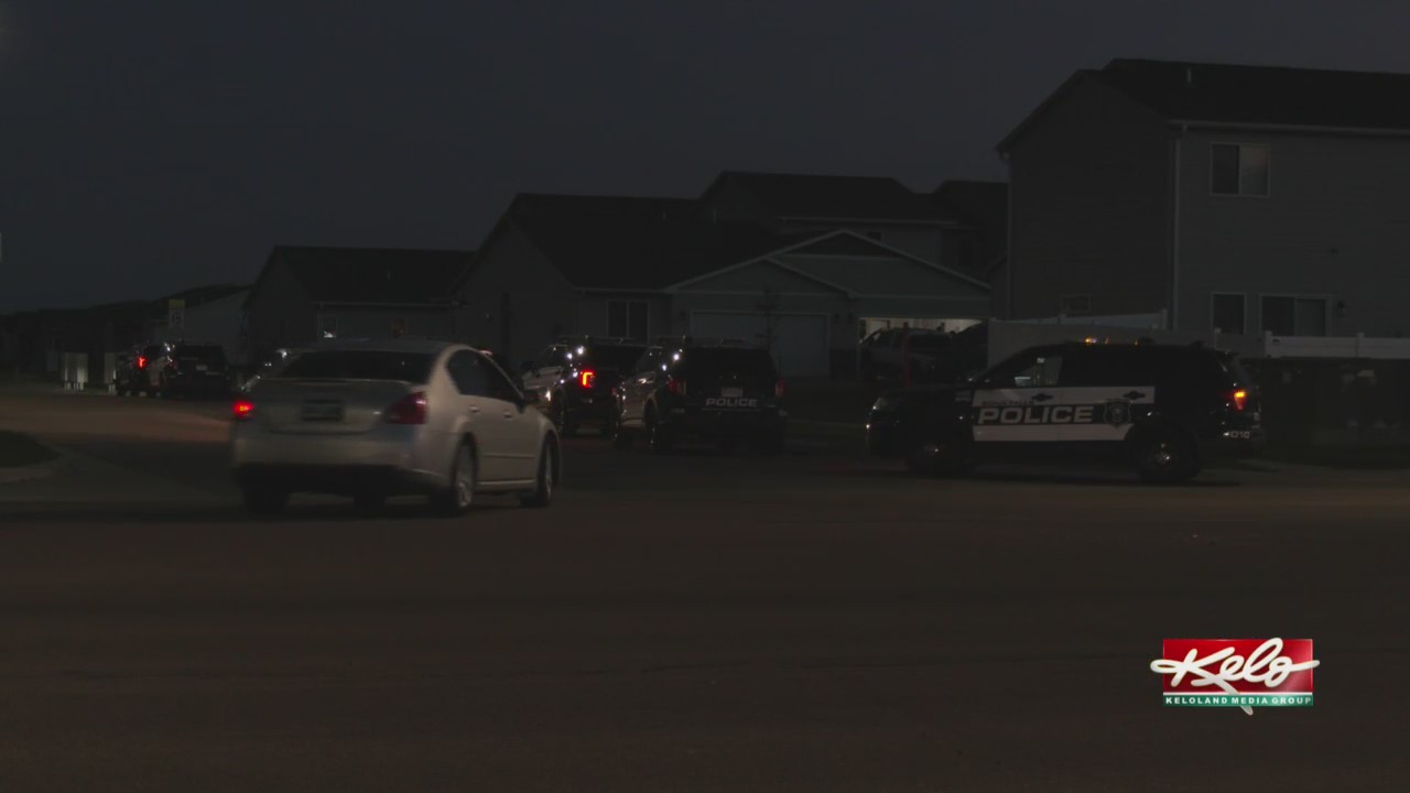 1 arrest for AR-15 firing in 69th and Tanner neighborhood – KELOLAND.com