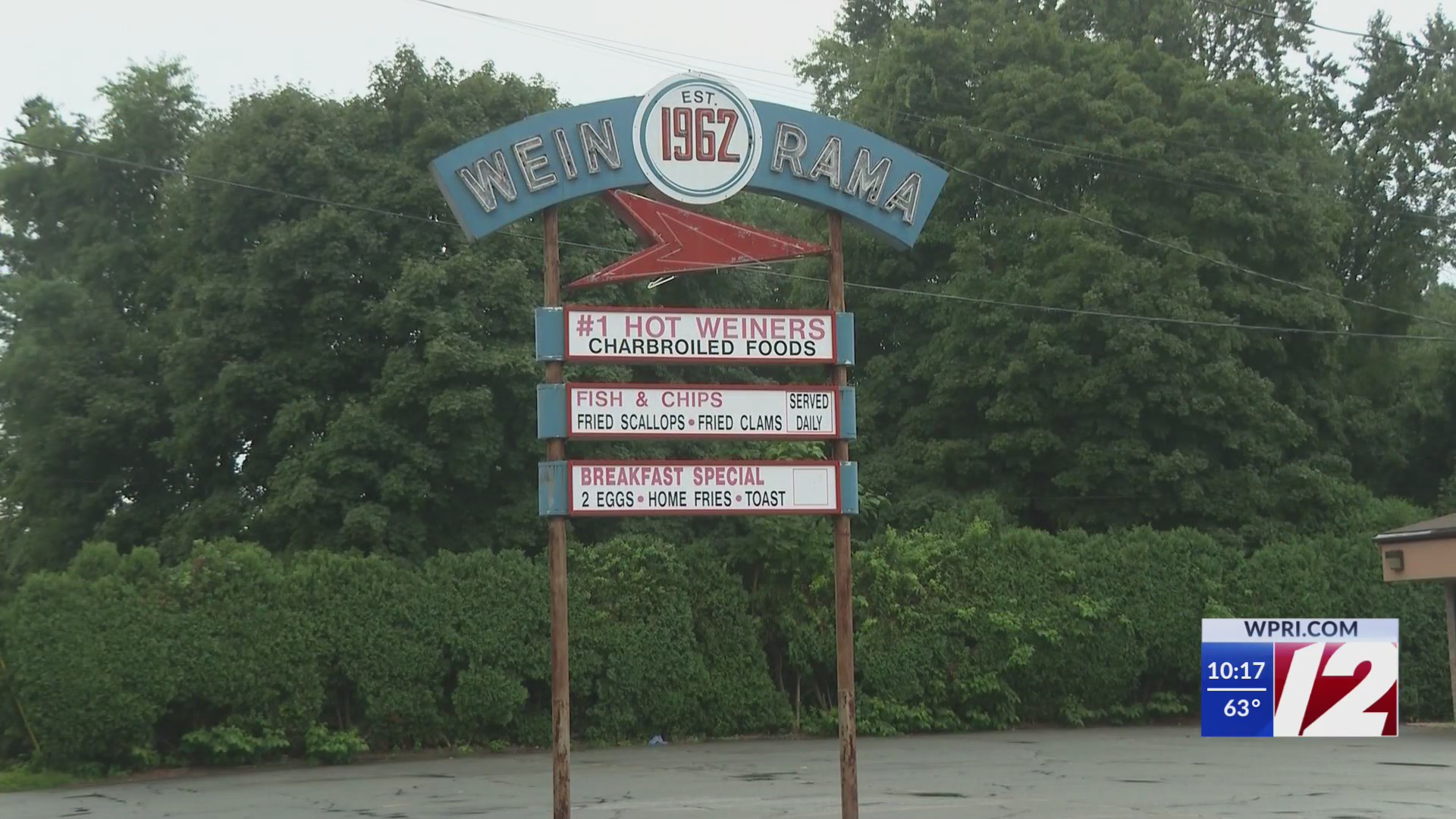 Wein-O-Rama opens back up under new ownership – WPRI.com