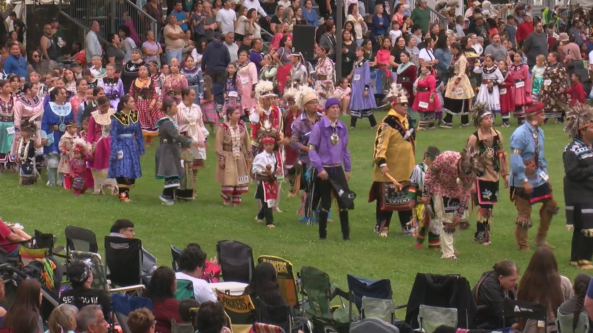Oneida Nation holds 51st Annual Pow Wow Special to honor relatives ...
