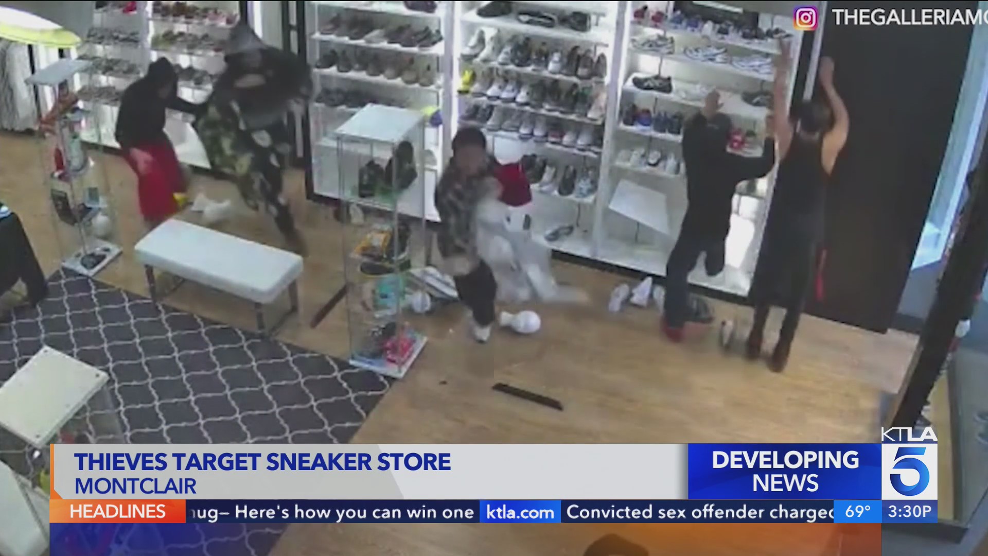 Chaotic robbery at Montclair sneaker store caught on video – KTLA