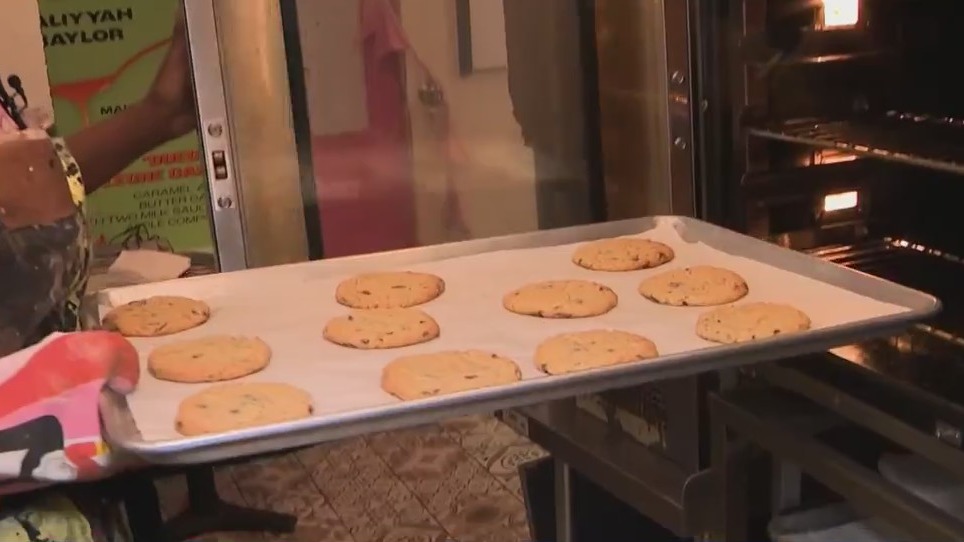 Make My Cake in Harlem receives overwhelming support from community – PIX11