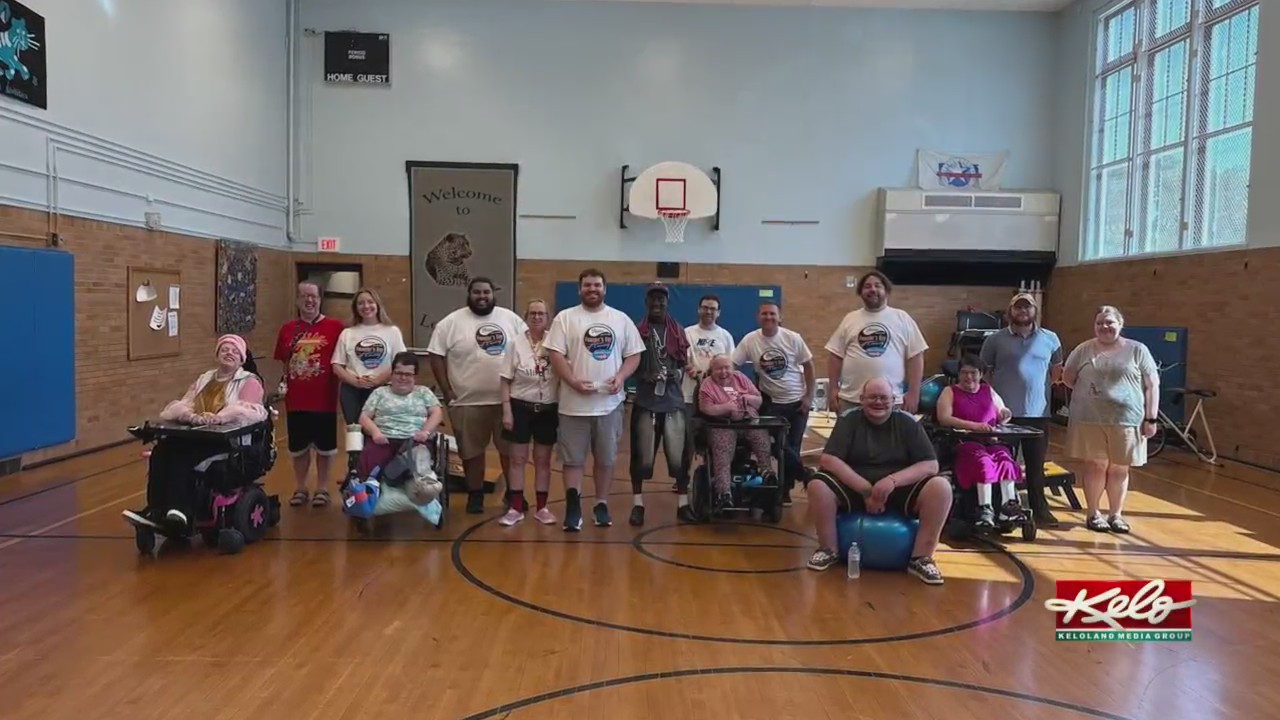 KELO-TV gives back on Founder’s Day of Caring – KELOLAND.com