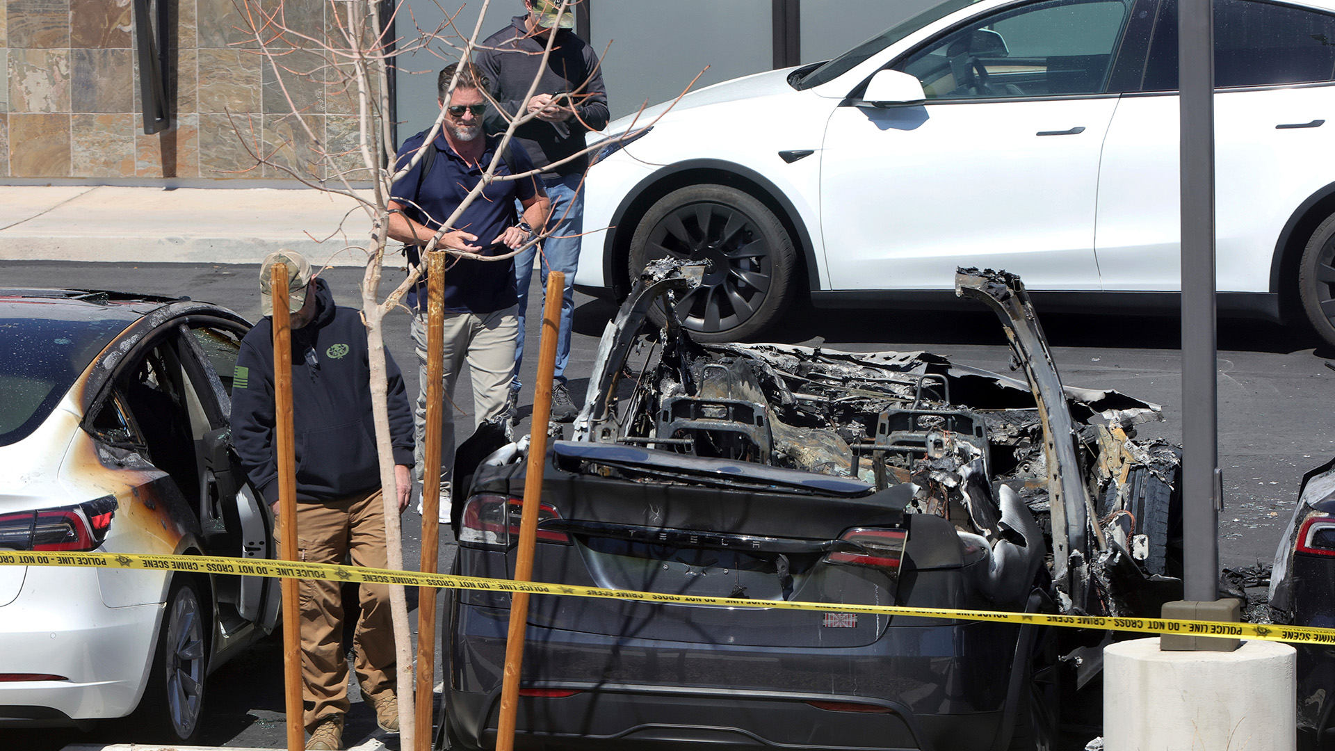 Tesla owners react to spate of vandalism – The Hill