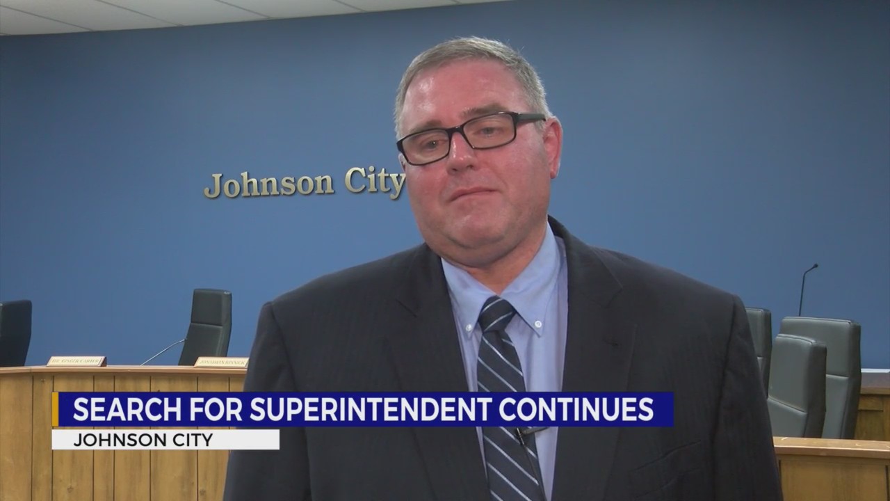 Kingsport’s Robinson Middle Principal Corey Gardenhour interviews for ...