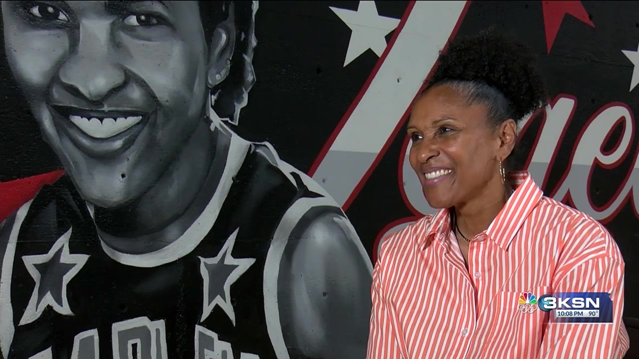 ‘It took my breath’: Lynette Woodard reacts to new hometown mural – KSN-TV