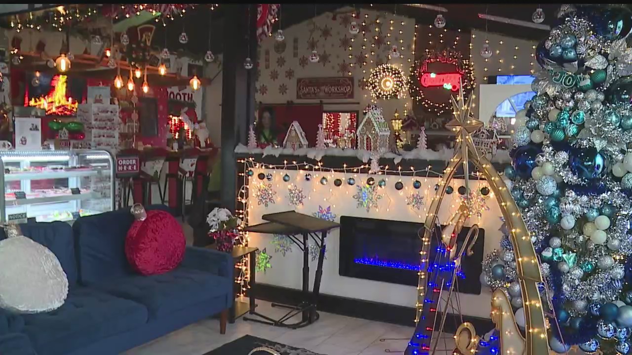 Local Christmas-themed cafe moving out of state – WKBN.com