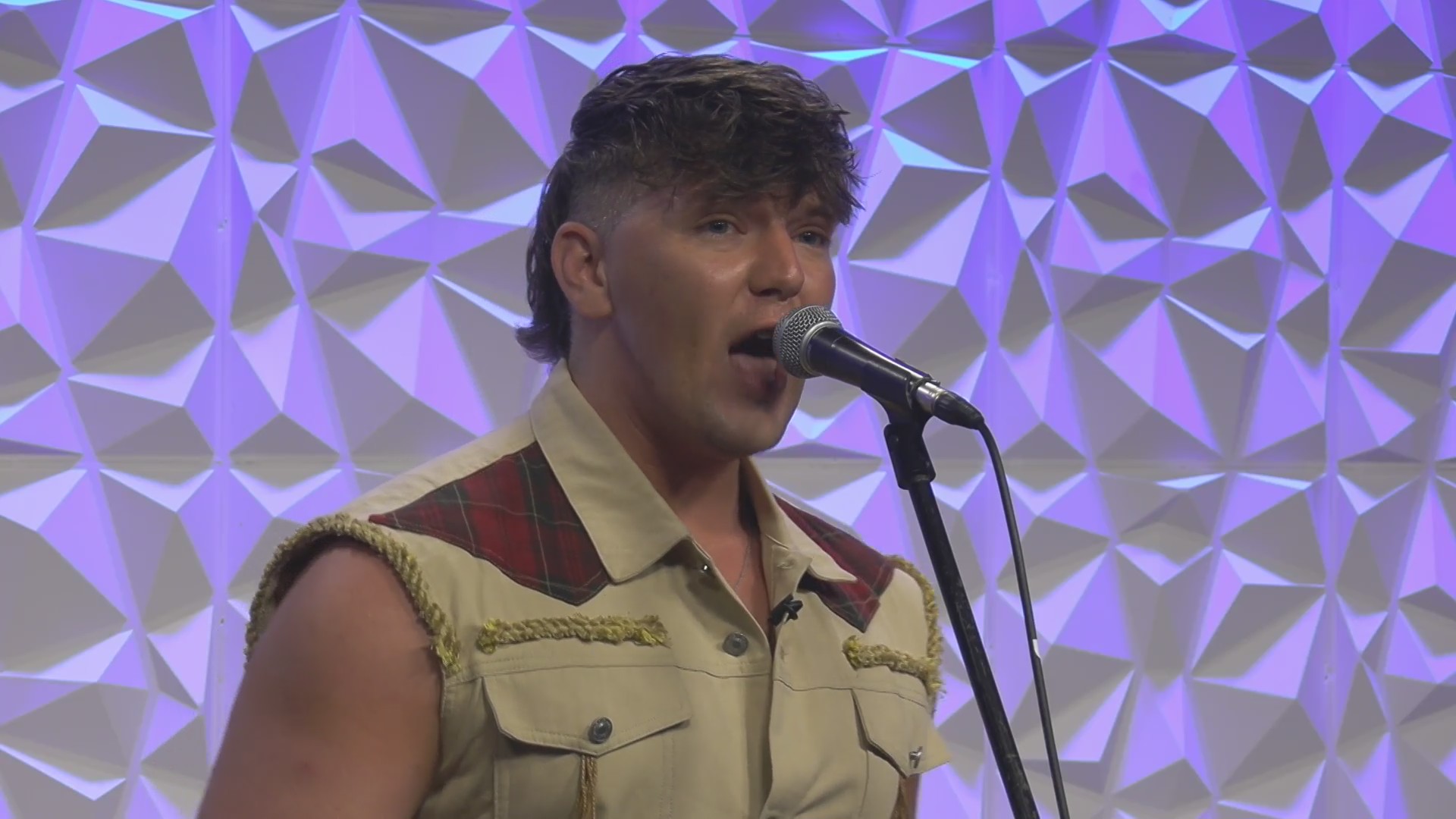 “Ozark Mountain Night” – Nathan Applegate – KOLR – OzarksFirst.com