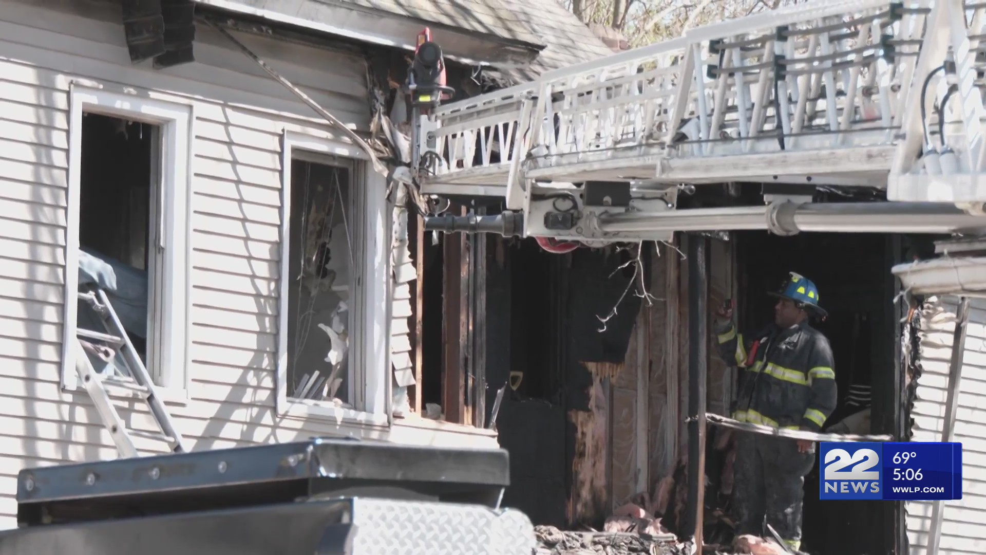 Multi-family house fire on Pendleton Ave. in Springfield – WWLP