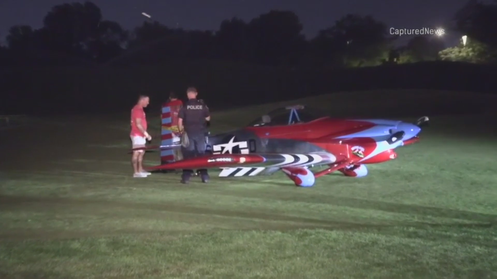 Small airplane makes emergency landing at Highlands of Elgin golf ...