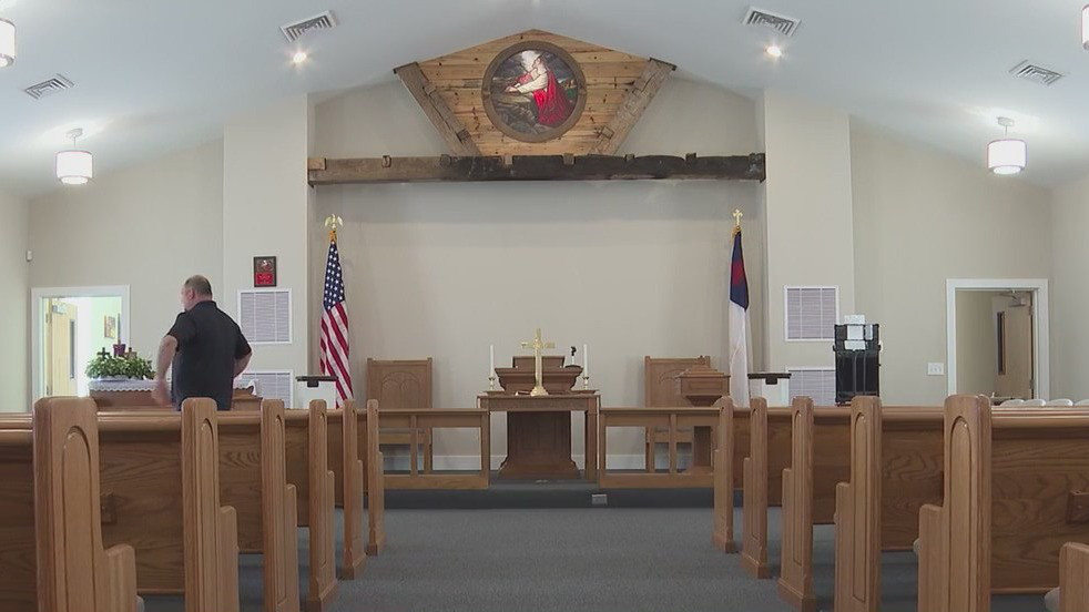 Denton church rises from ashes, holds dedication ceremony – FOX8 WGHP