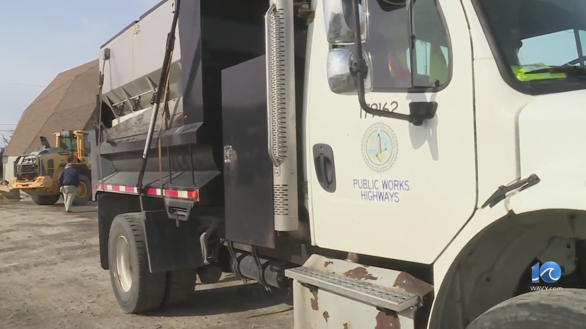 VDOT prepares ahead of potential winter storm – WAVY.com