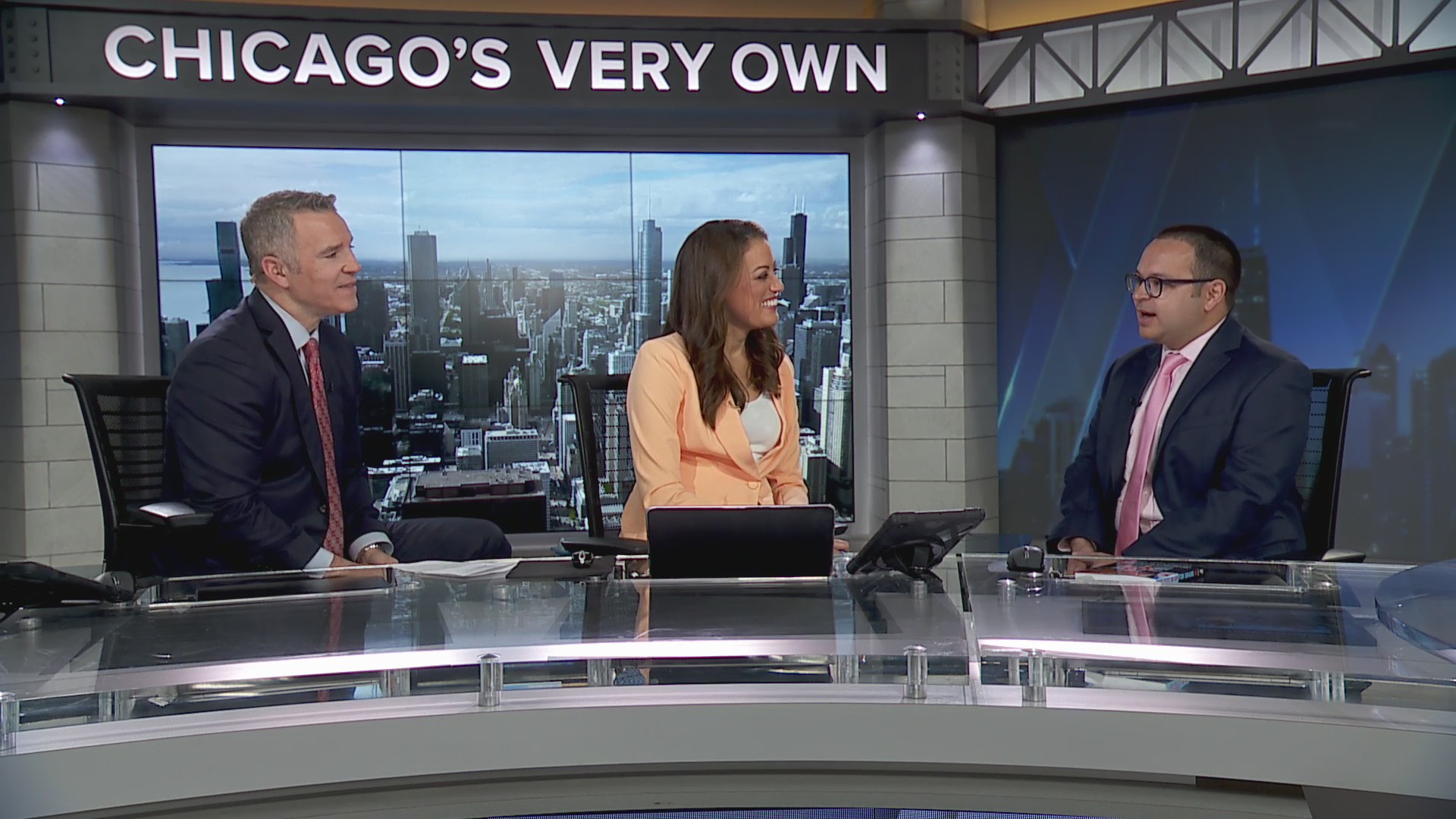 Tribune reporter Greg Pratt on his new book ‘The City is Up For Grabs ...