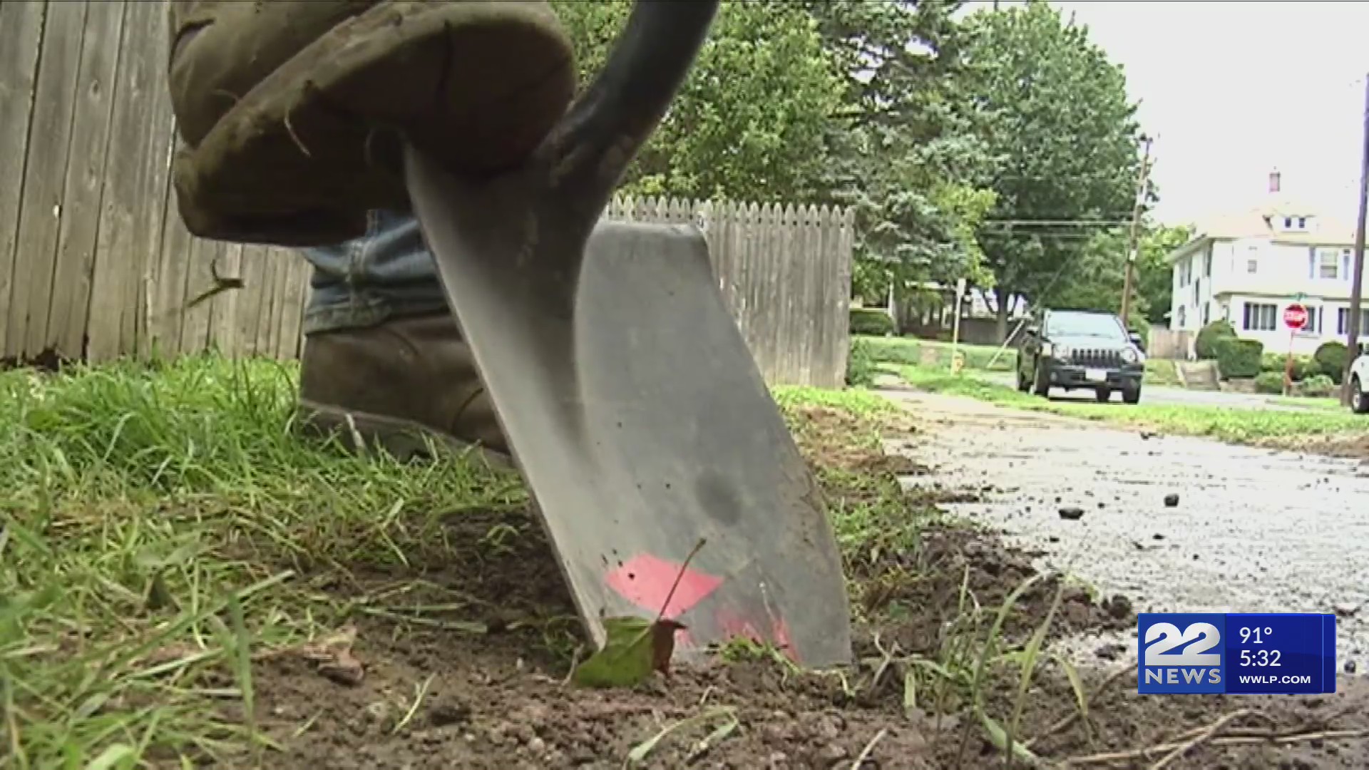 National Safe Digging Day: Call 811 before you dig – WWLP