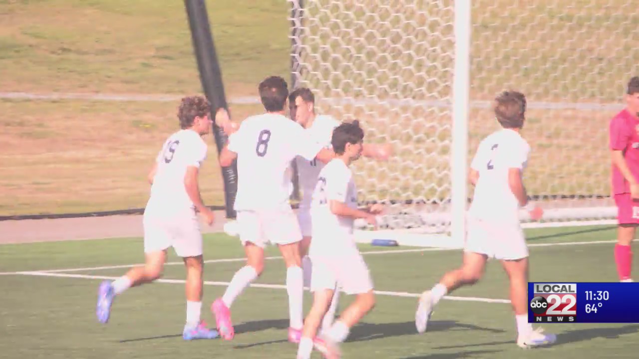 Middlebury Soccer Off & Running – ABC22 & FOX44