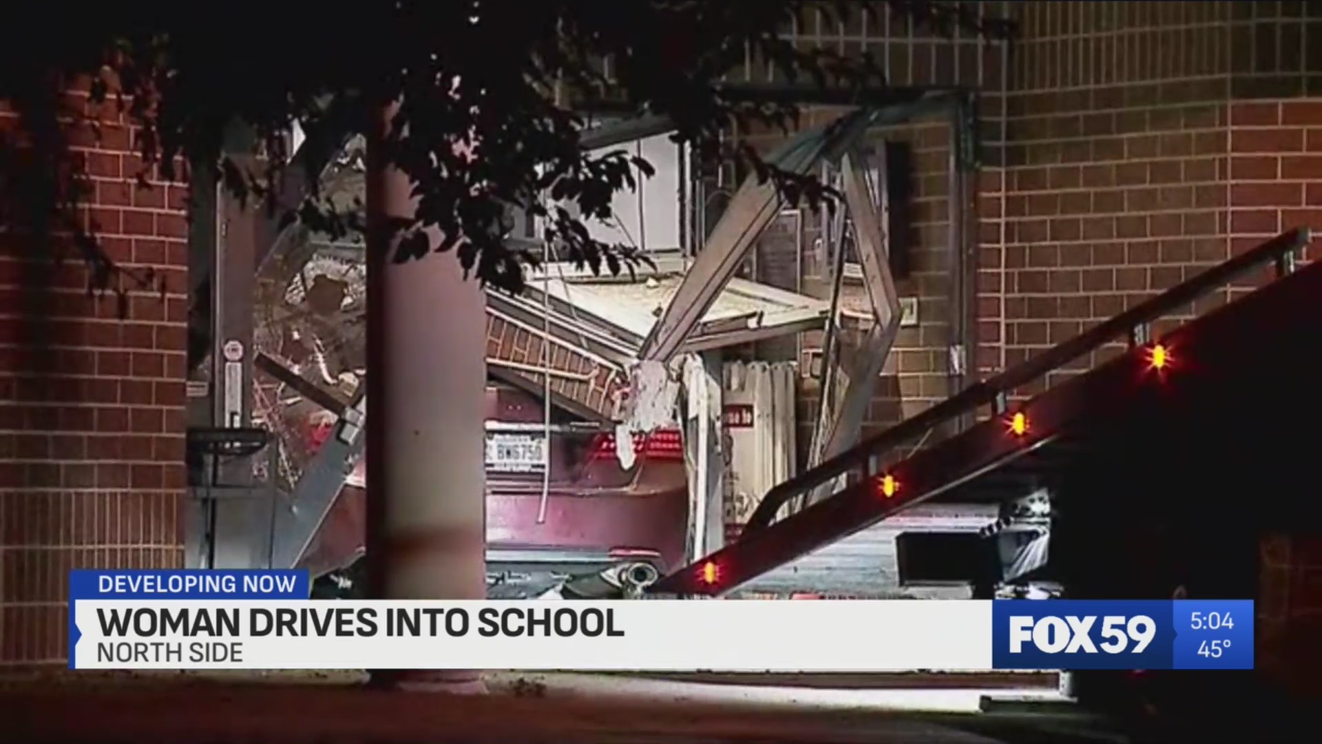 Car crashes into Spring Mill Elementary School – Fox 59