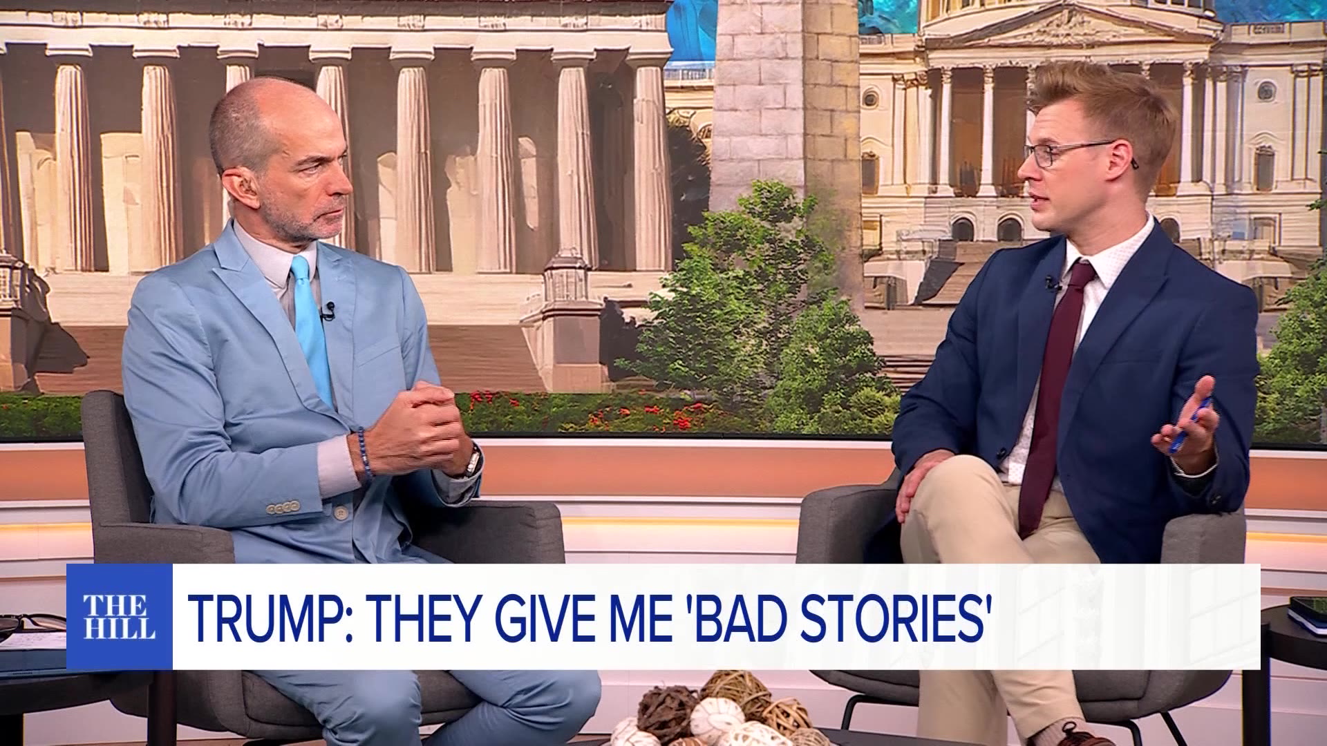 Trump says he supports FCC revoking broadcast licenses for ‘fake news ...