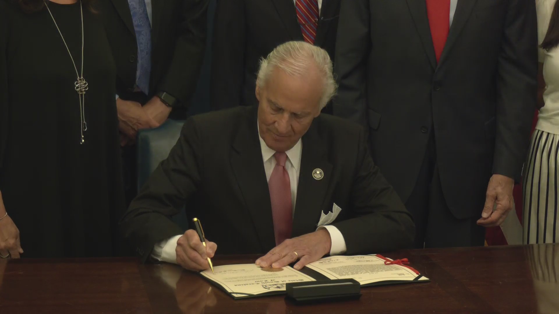 FULL VIDEO: Gov. Henry McMaster holds ceremonial bill signing of South ...