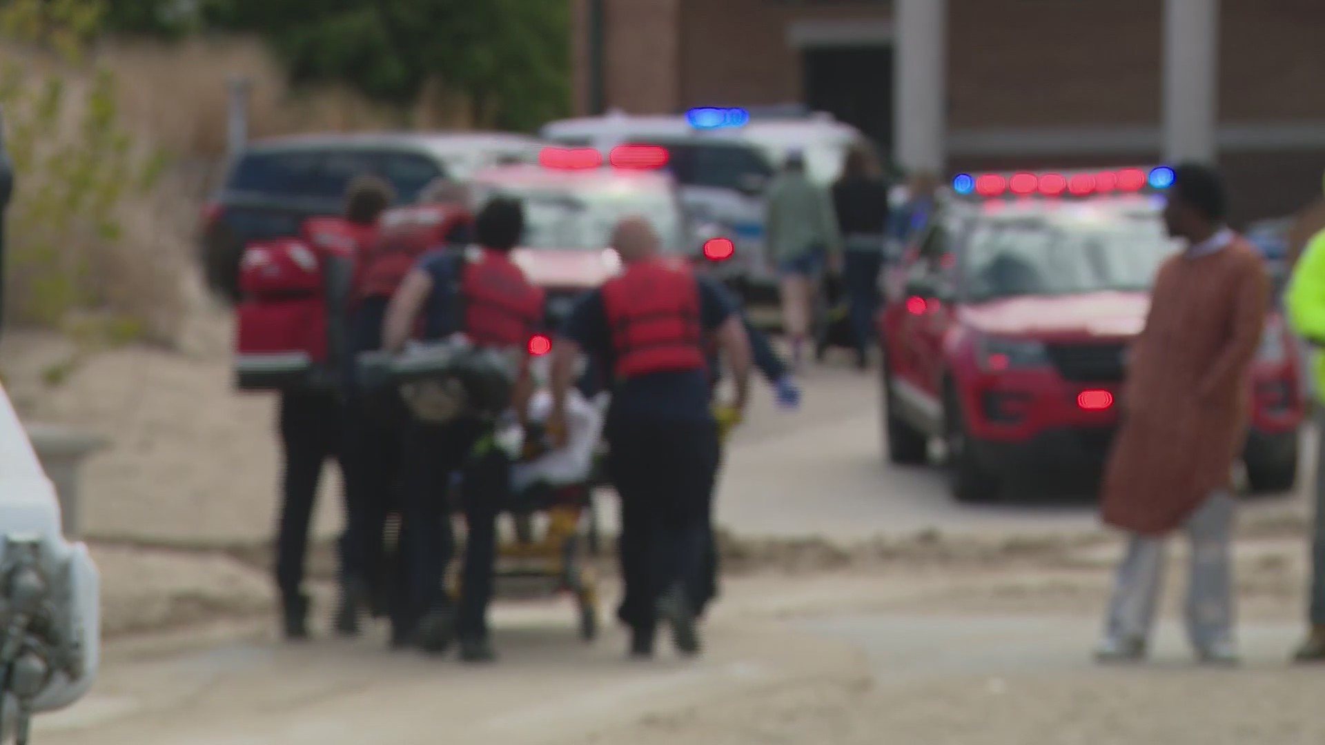 Swimmer Drowns In Lake Michigan Wgn Tv