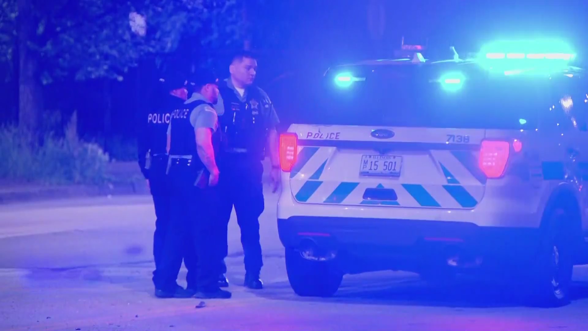 Man Shoots Himself During Police Standoff On South Side Swat Deployed