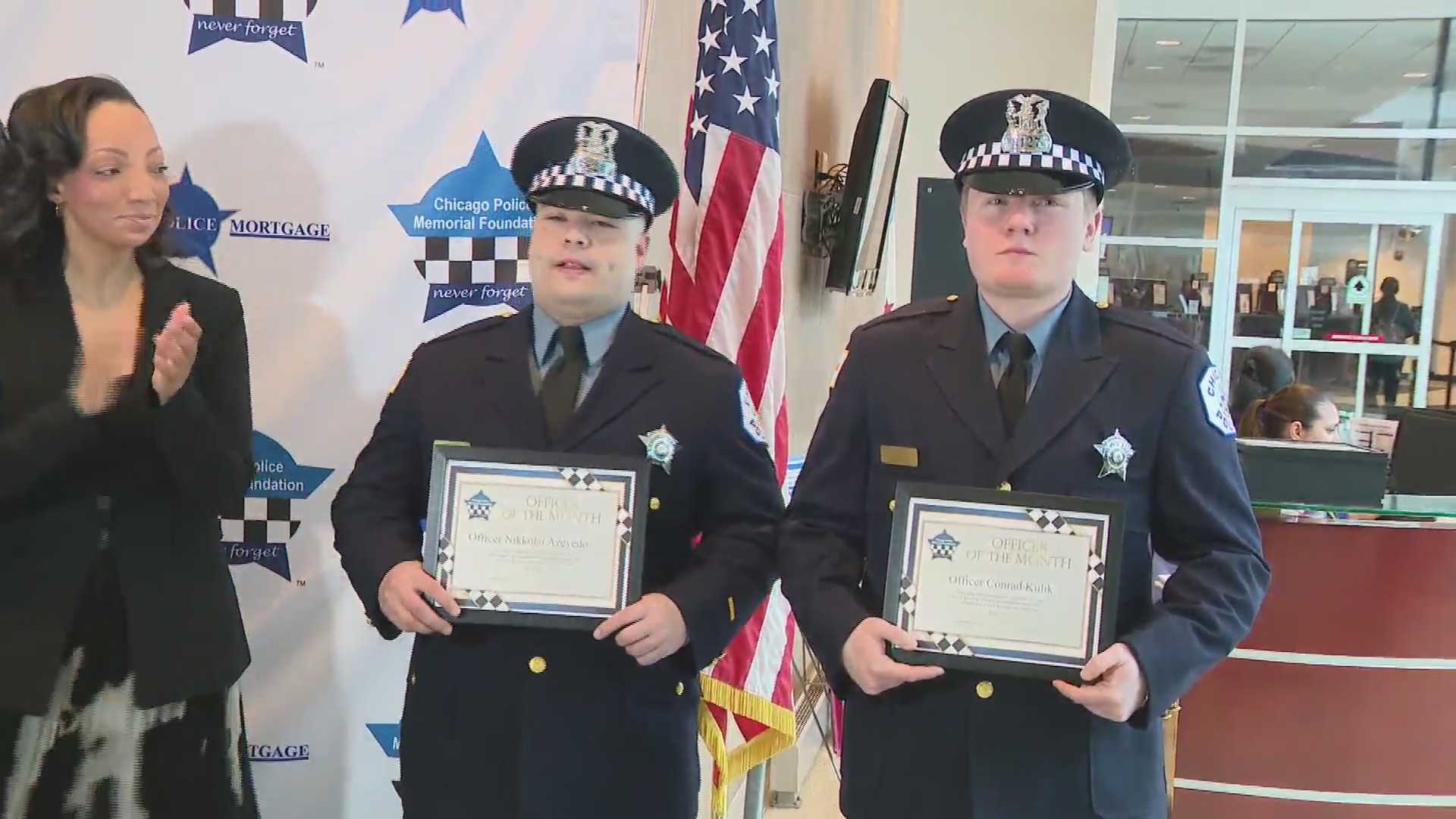 Officers hailed as heroes for saving three from burning building — WGN ...