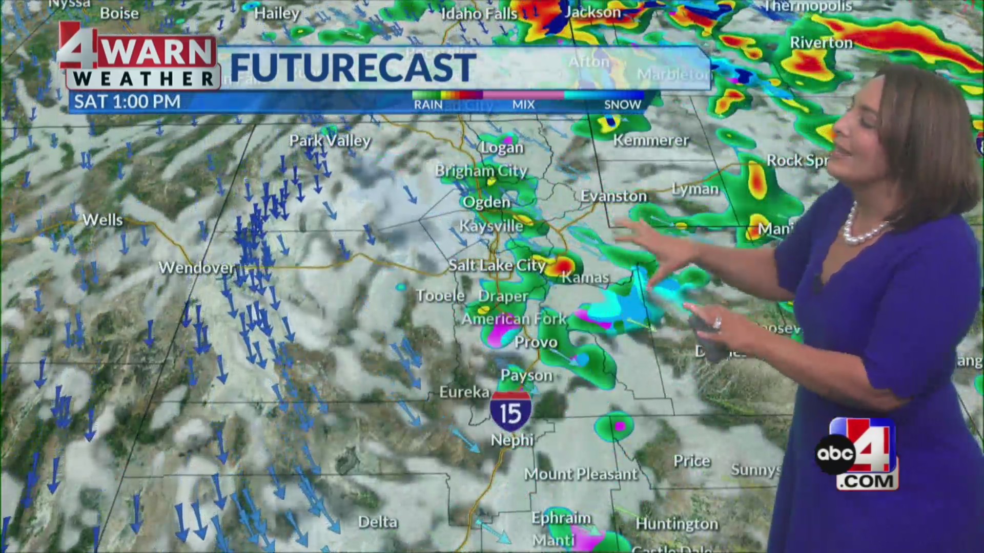 Sunshine and warm temperatures hang tough through the end of the week ...