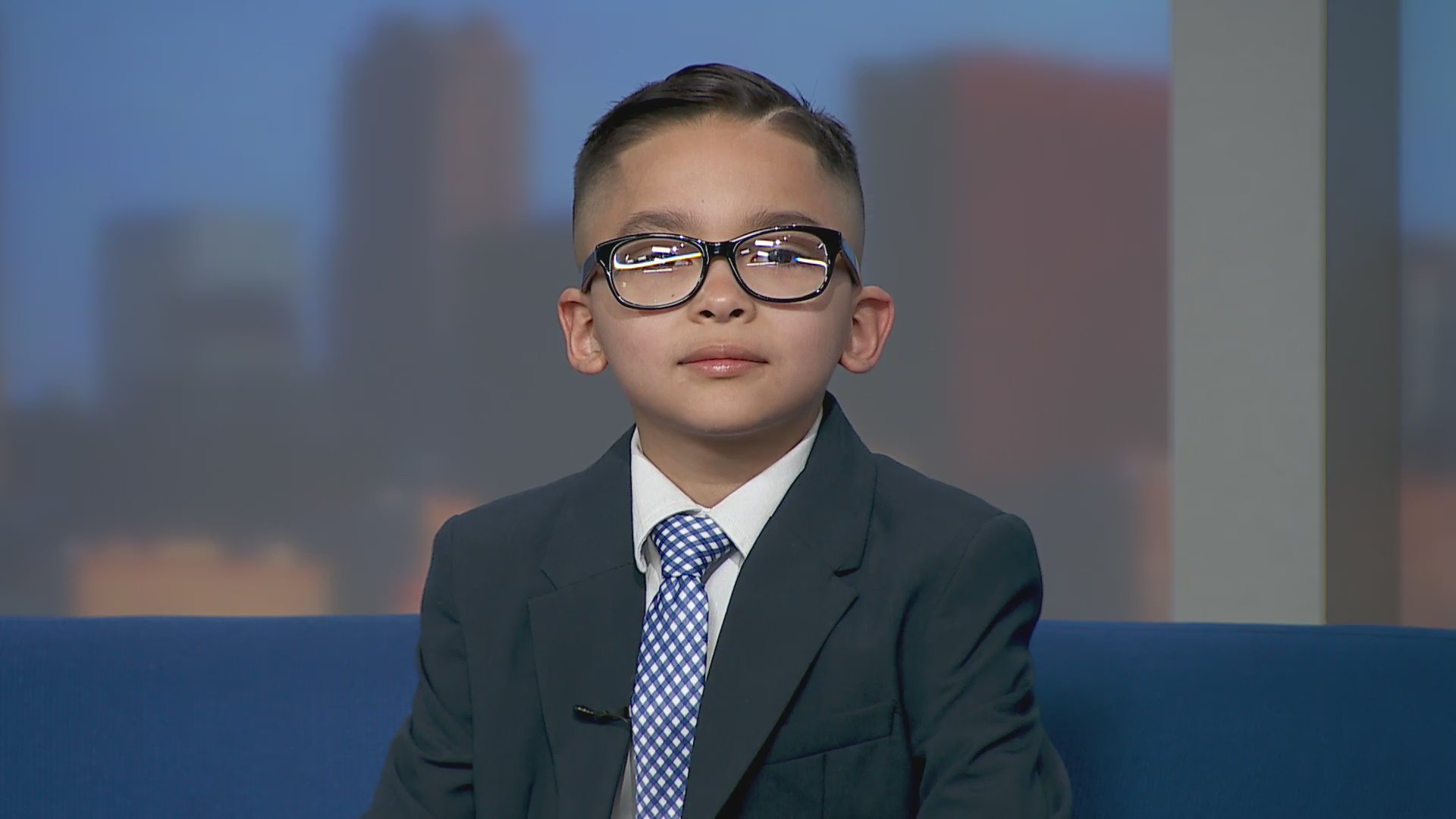 Meet Maverick, today’s Friday Forecaster – WGN-TV