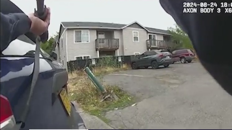 PPB releases officers’ body cam footage of shooting – KOIN.com
