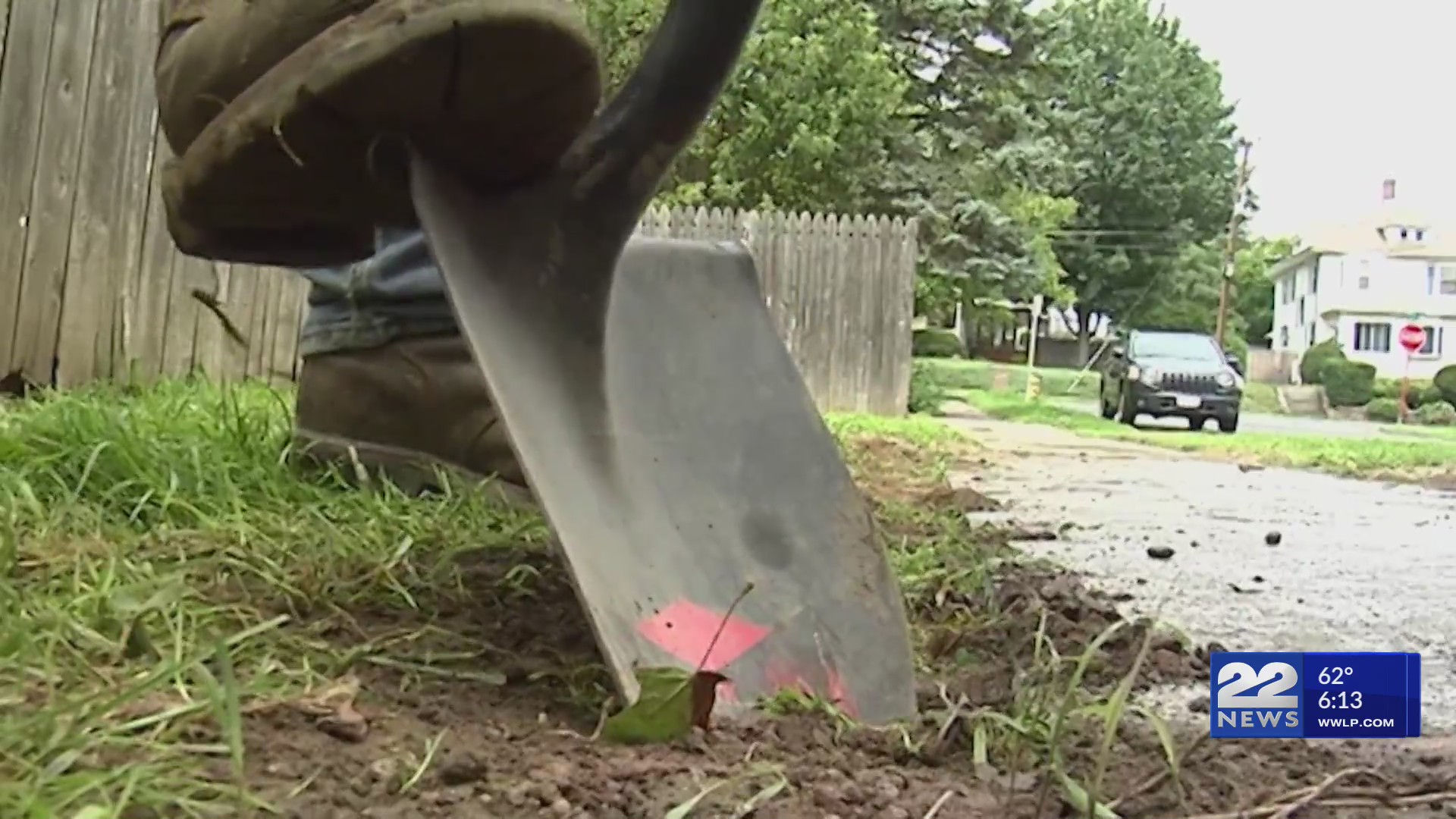 Stay Safe: Call 811 before digging, National grid urges – WWLP