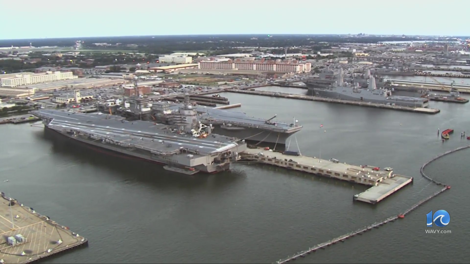 Friday deadline looms for transgender U.S. Navy sailors – WAVY.com