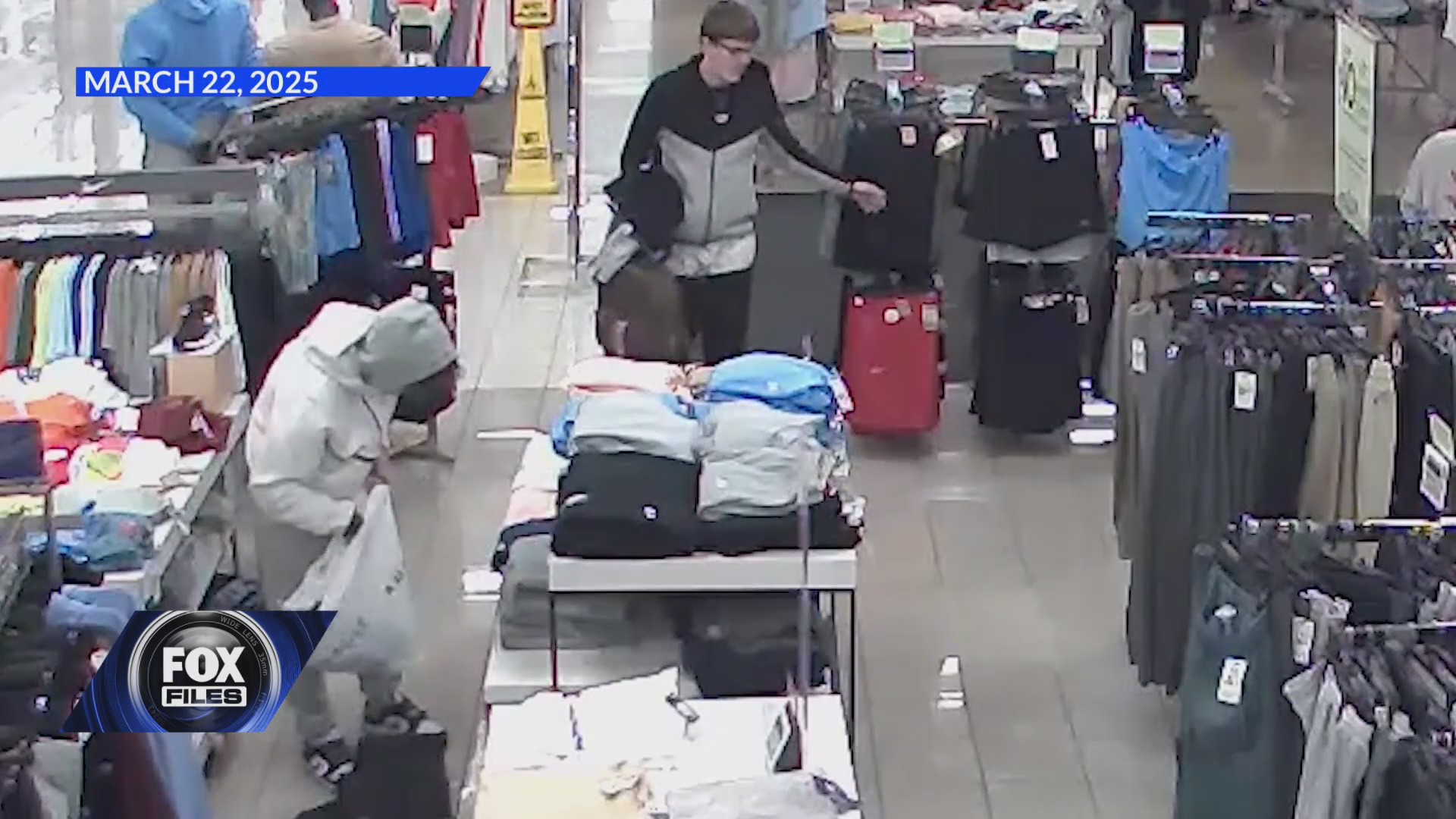 Caught on camera: Brazen retail thefts threatening businesses – FOX 2