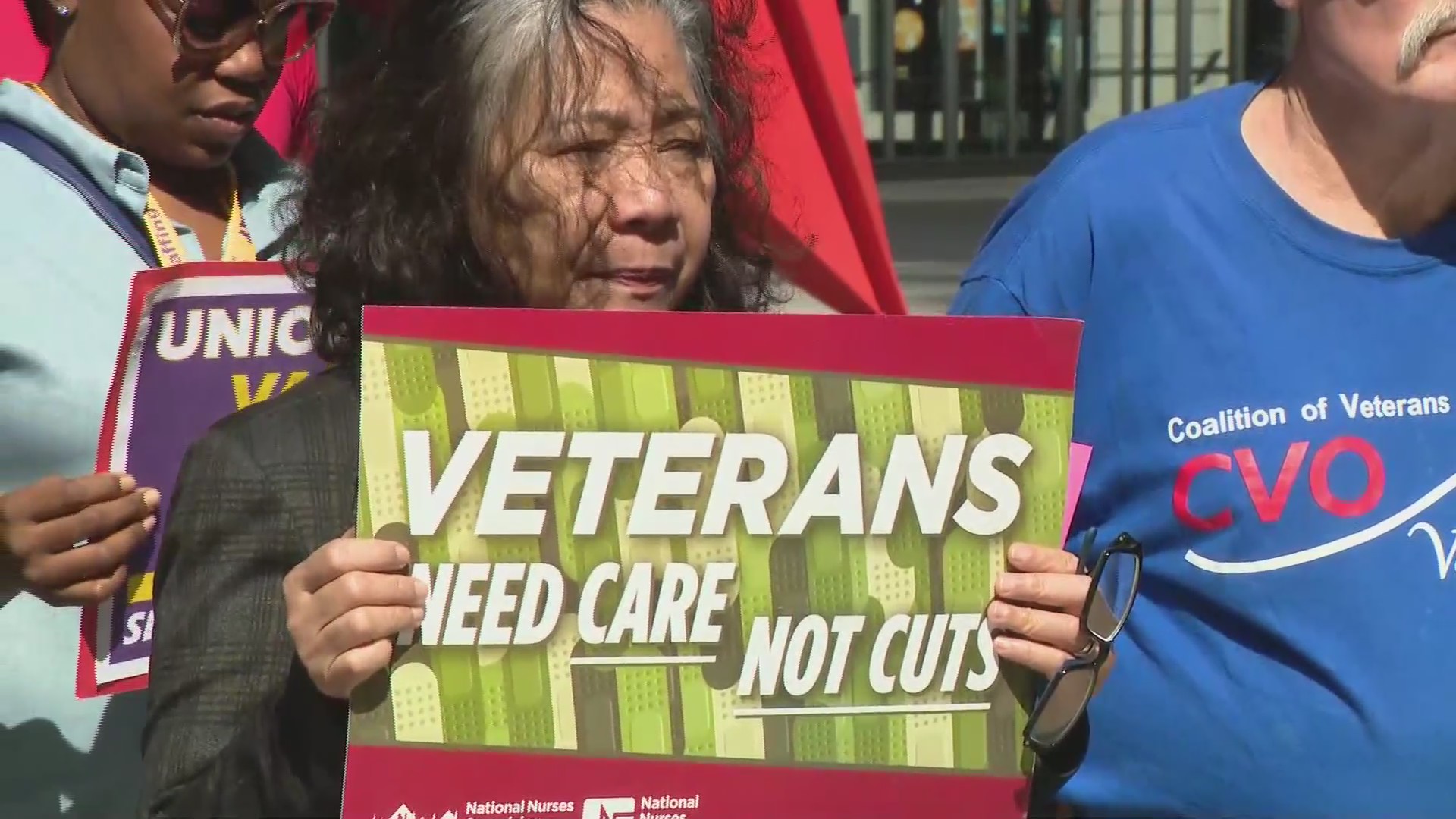 Nurses rally to protest cuts at V.A. hospitals – WGN-TV