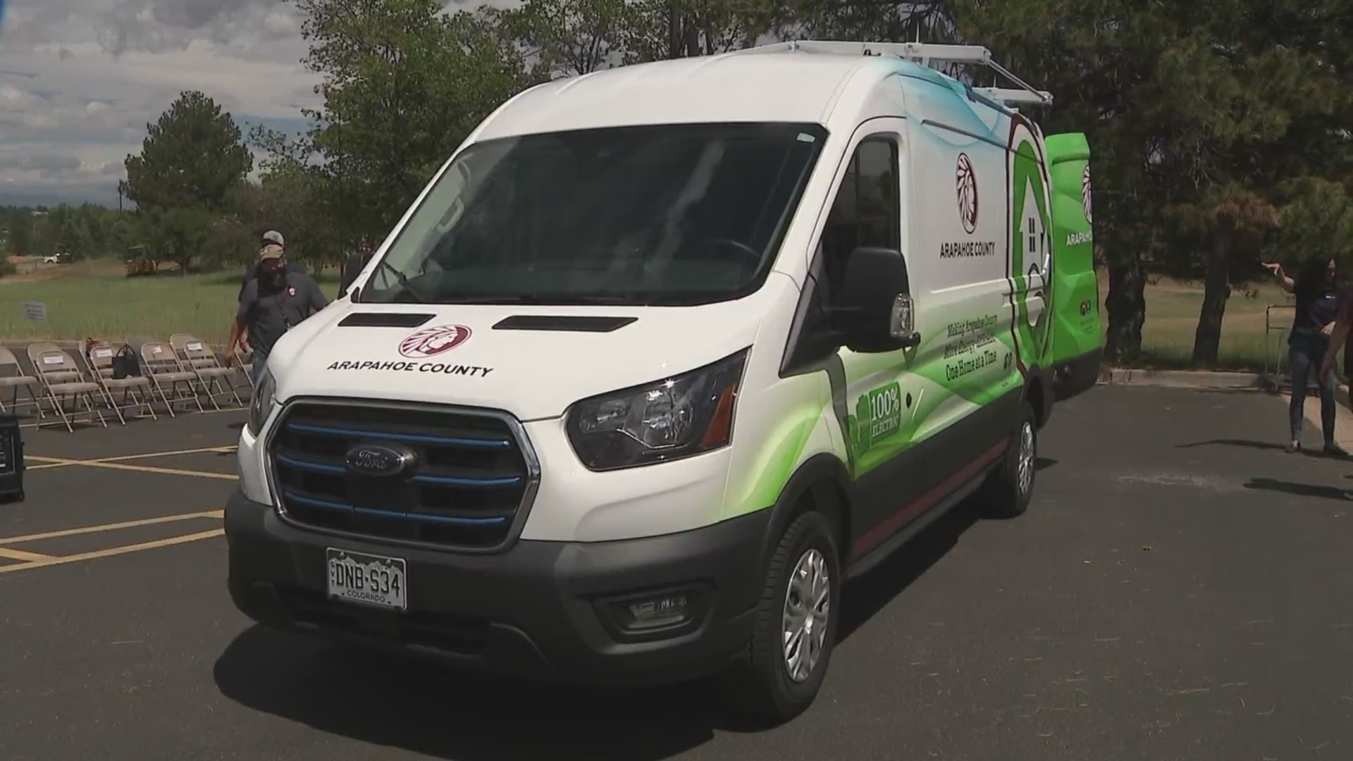 Arapahoe County celebrates first electric vehicle in fleet – FOX31 Denver