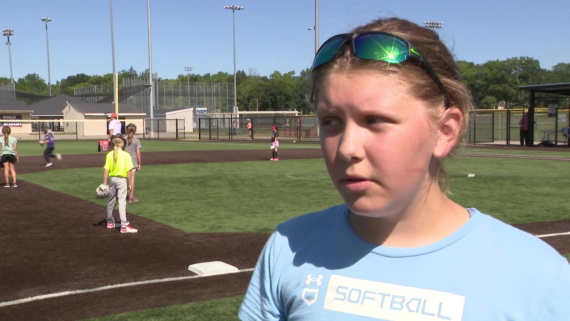 Elise interview at WBA softball camp – WANE 15