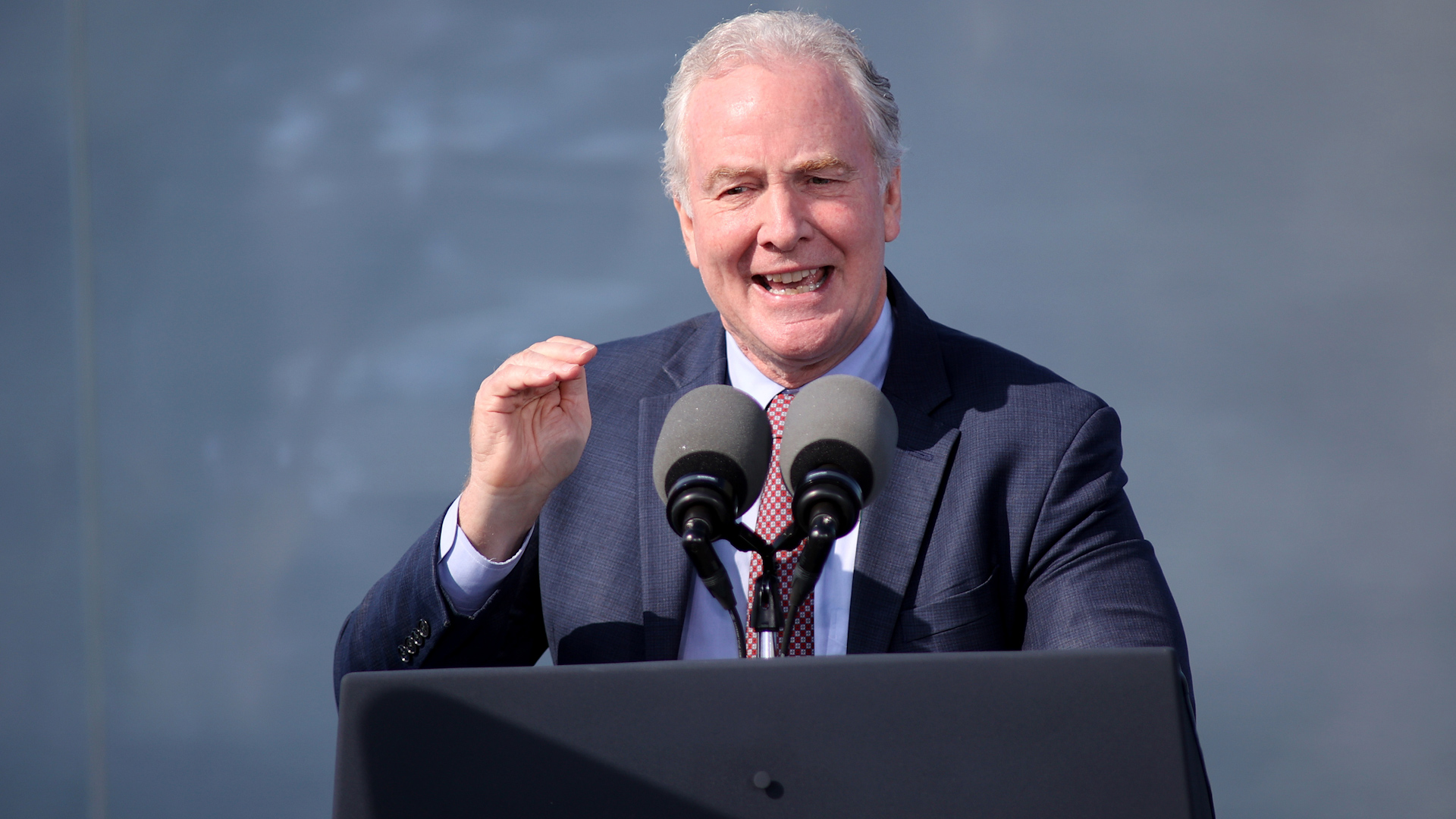 WATCH: Sen. Van Hollen (D-MD) speaks after meeting with El Salvador VP about Abrego Garcia – KSN-TV