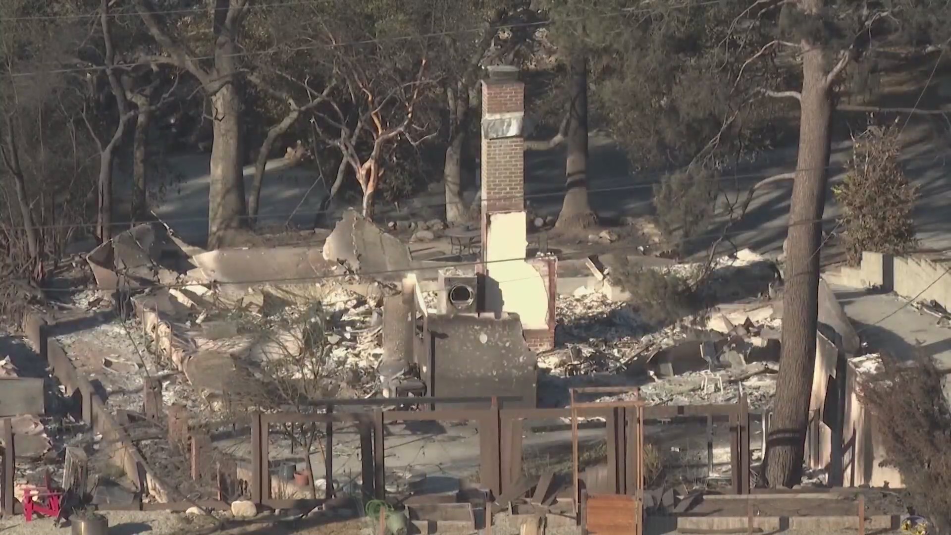 Firefighters deploy as strong winds threaten more LA neighborhoods – WGN-TV