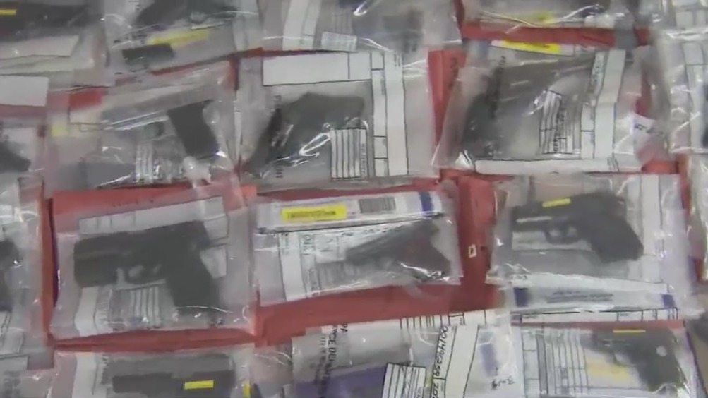 NYPD seizes dozens of weapons in gang bust – PIX11